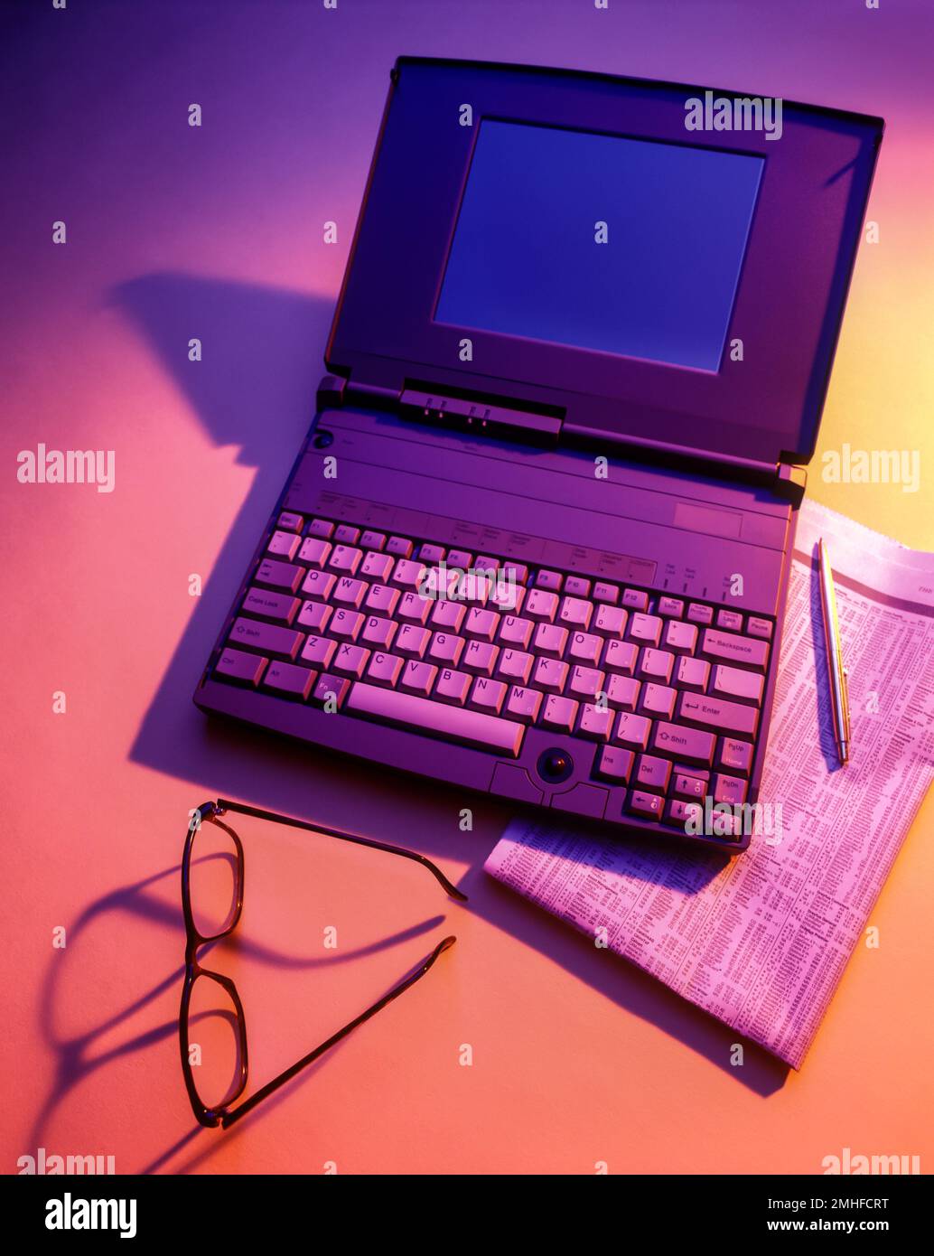 1990s laptop hi-res stock photography and images - Alamy