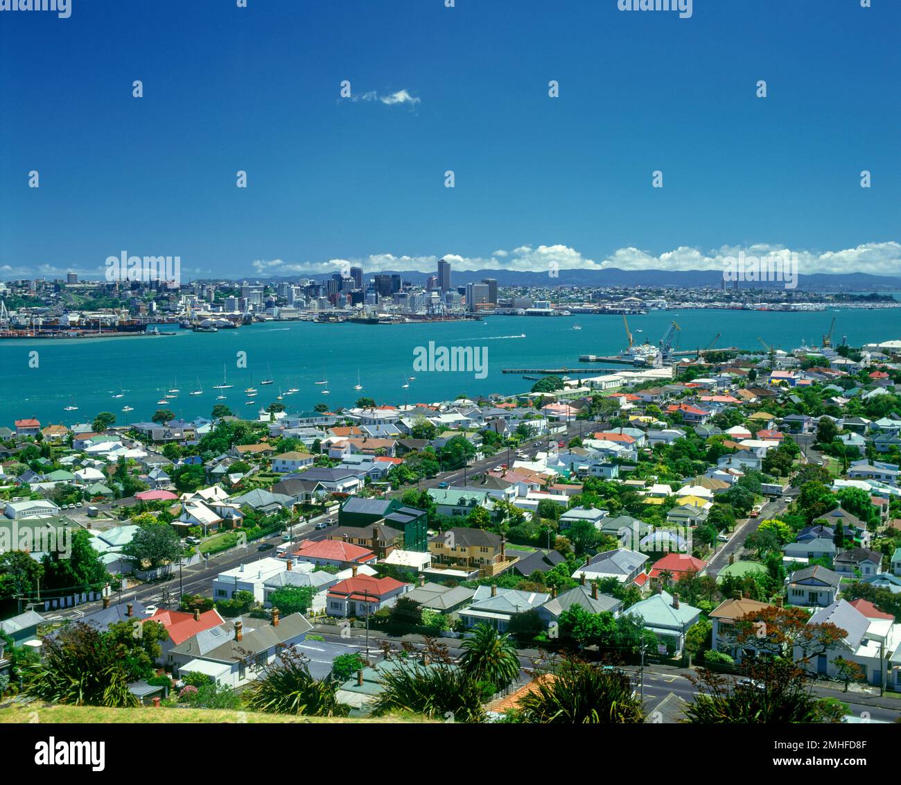 Auckland skyline historical hi-res stock photography and images - Alamy