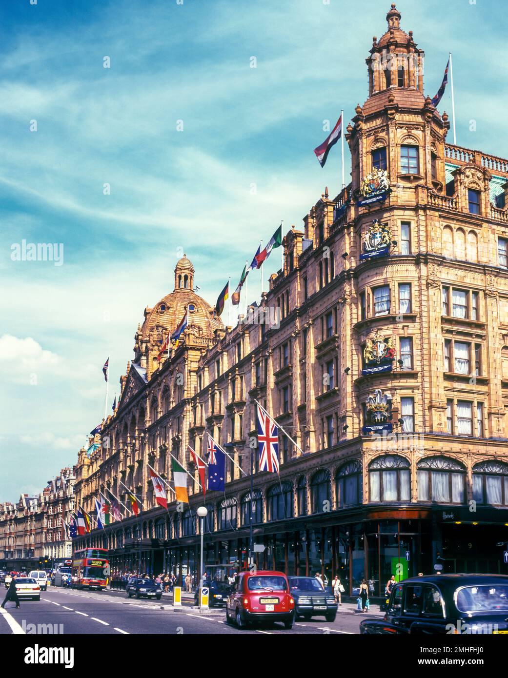 1990s london street hi-res stock photography and images - Alamy