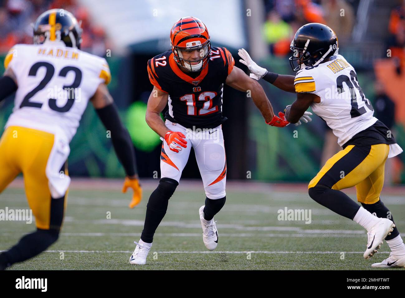 Cincinnati Bengals wide receiver Alex Erickson (12) runs a route ...