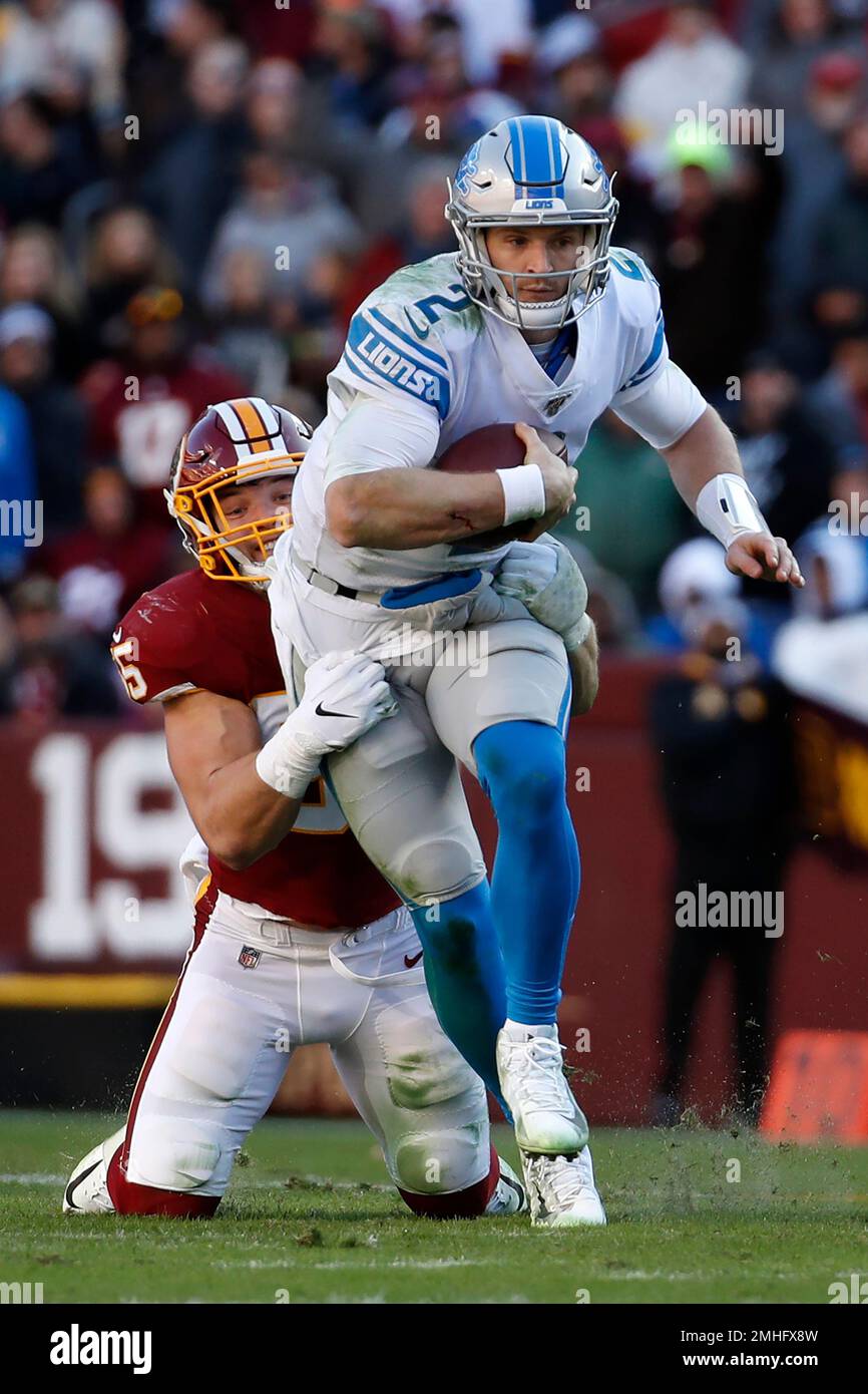 Detroit Lions quarterback Jeff Driskel (2) is sacked by Washington ...