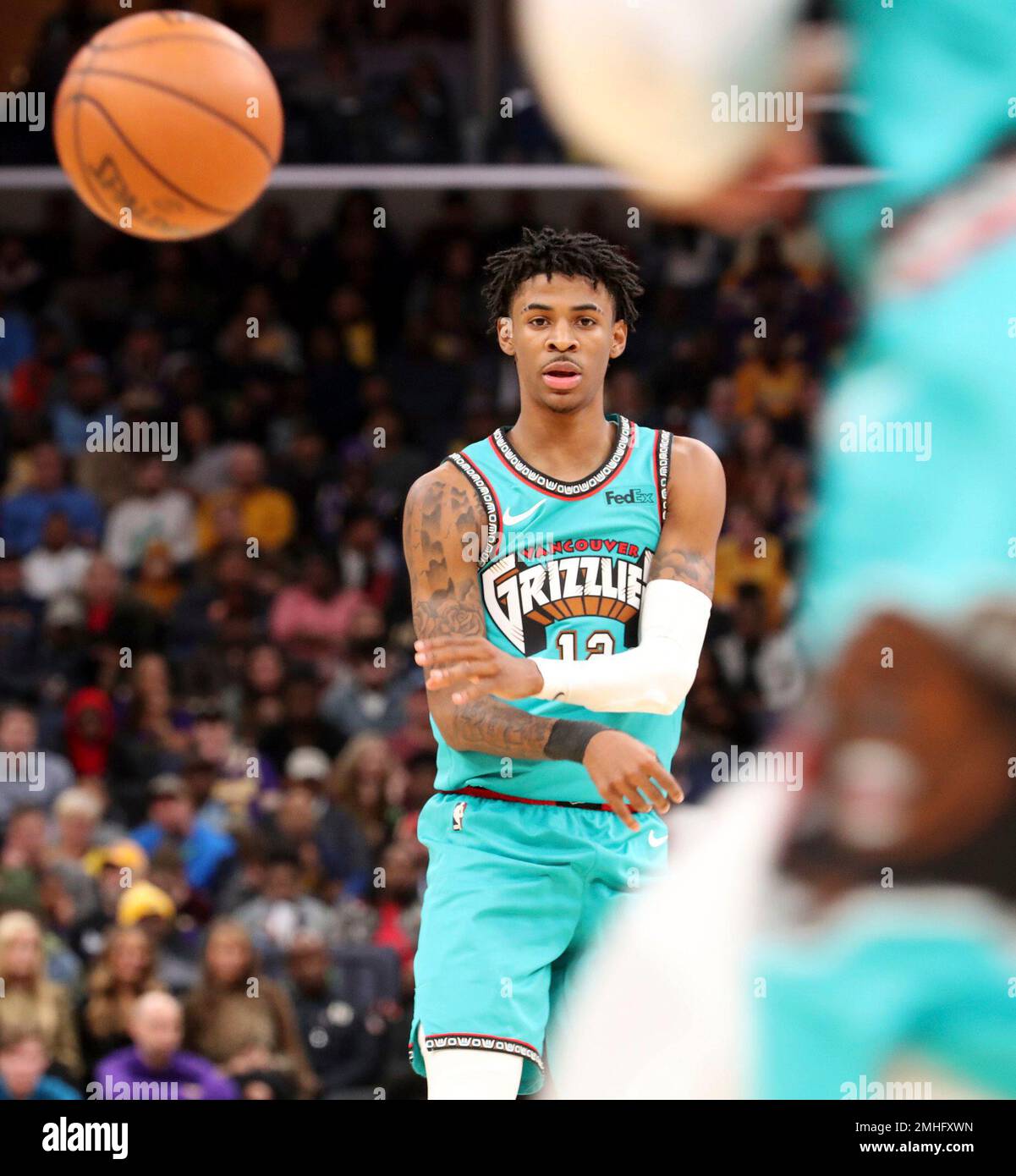 Memphis Grizzlies Ja Morant (12) looks to pass in the second half of a ...