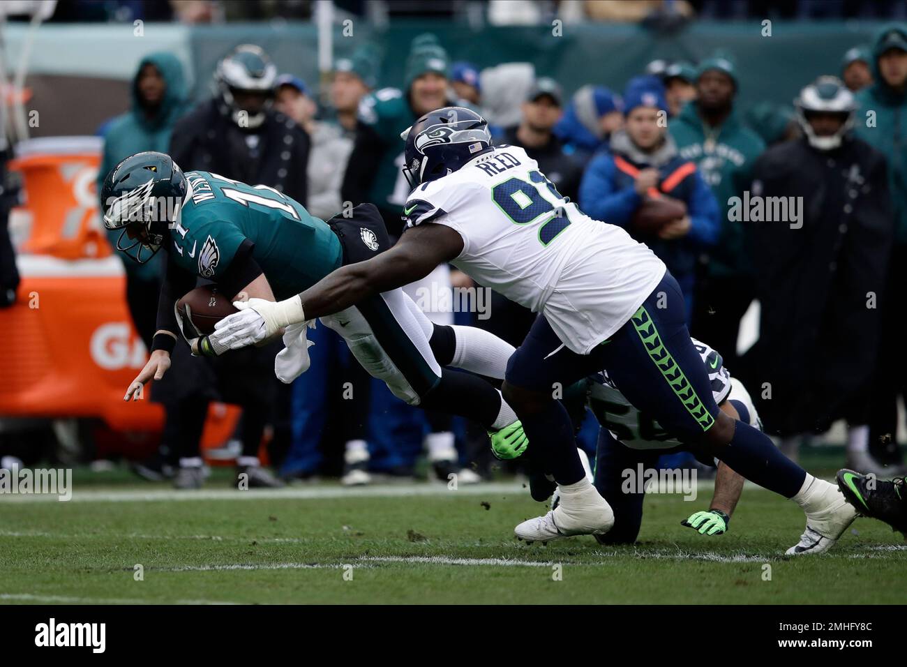 Philadelphia Eagles' Carson Wentz (11) dives past Seattle Seahawks ...