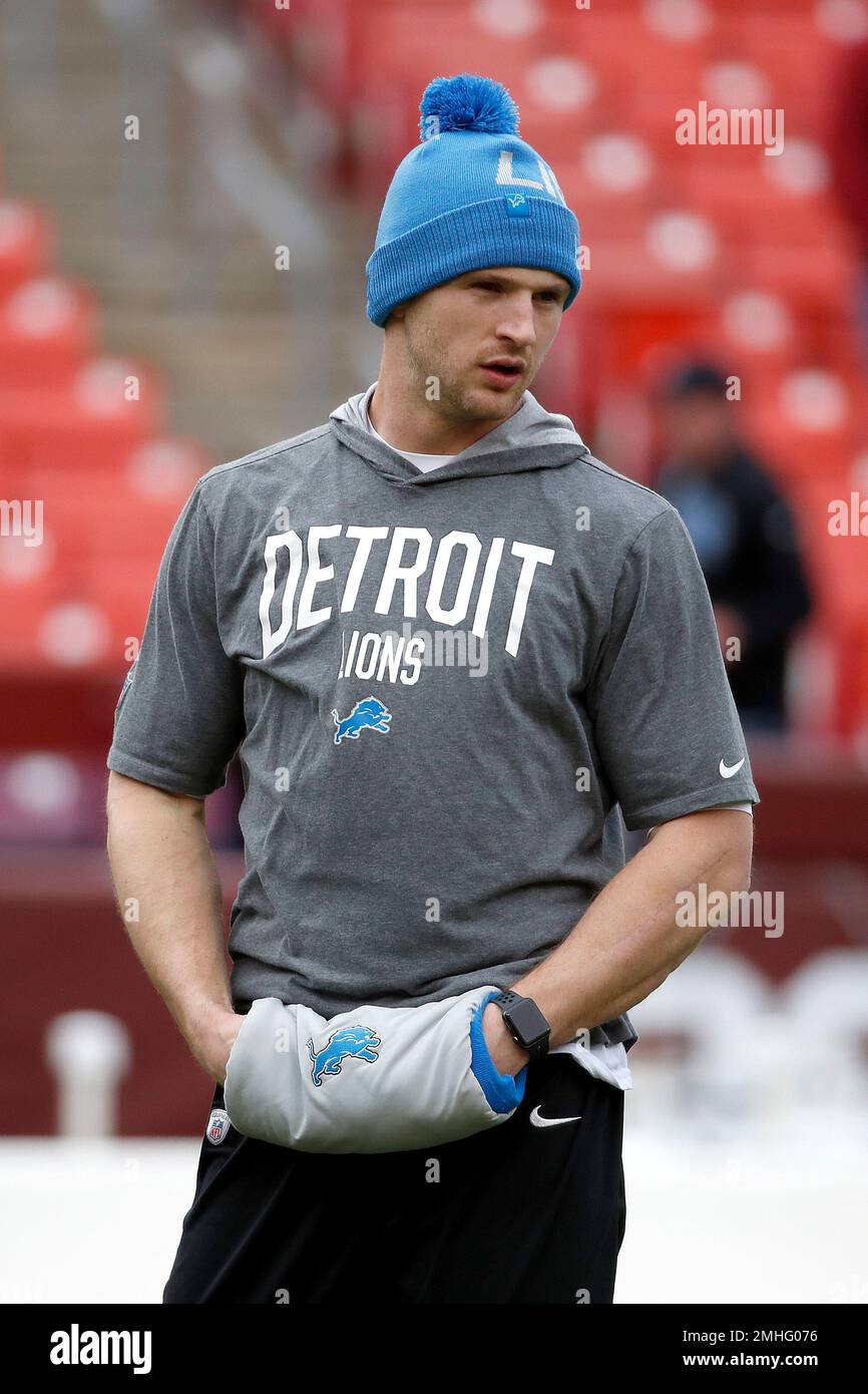 Detroit Lions quarterback Jeff Driskel works out prior to an NFL ...