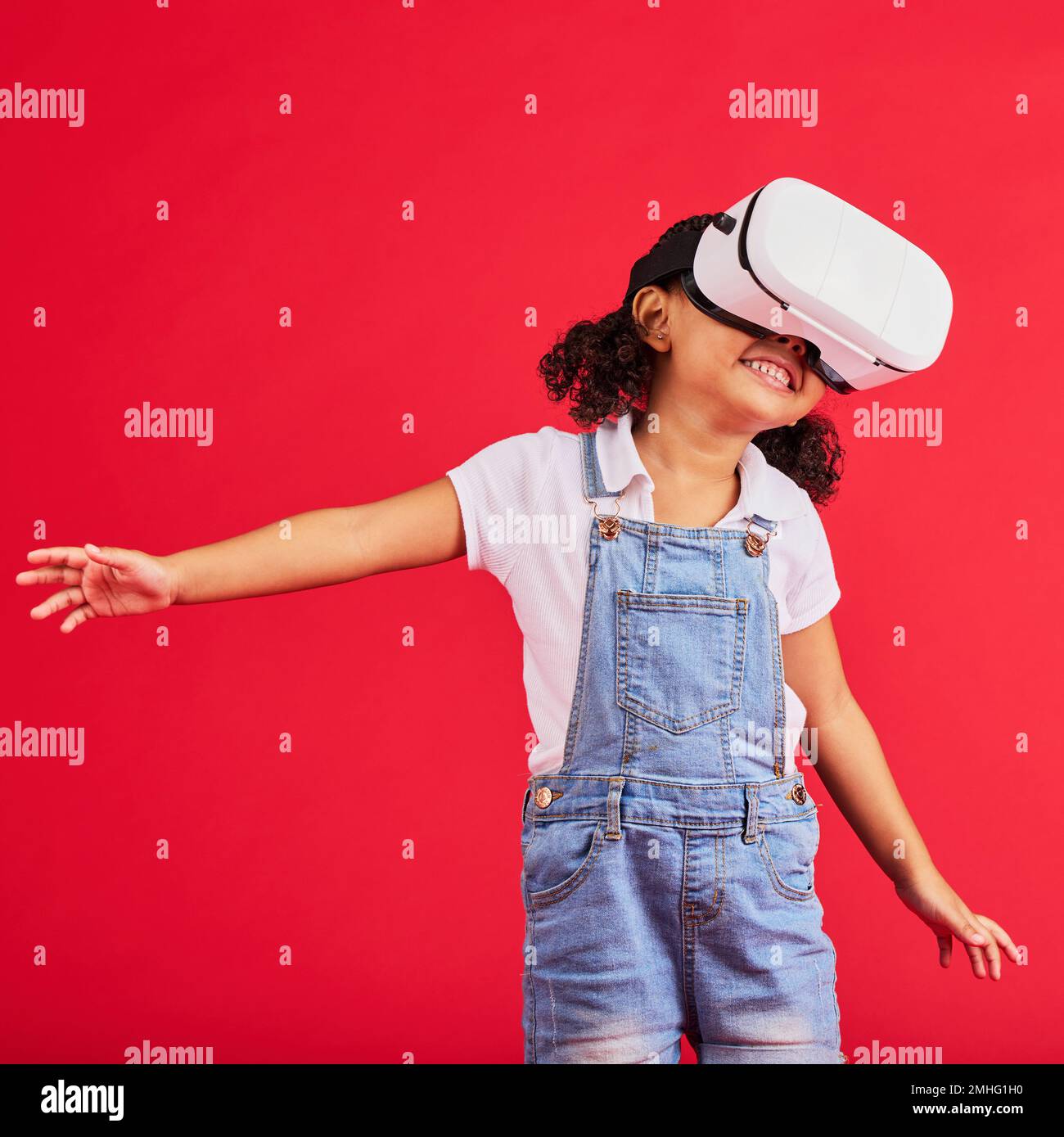Gaming, virtual reality and metaverse with girl and glasses for digital ...