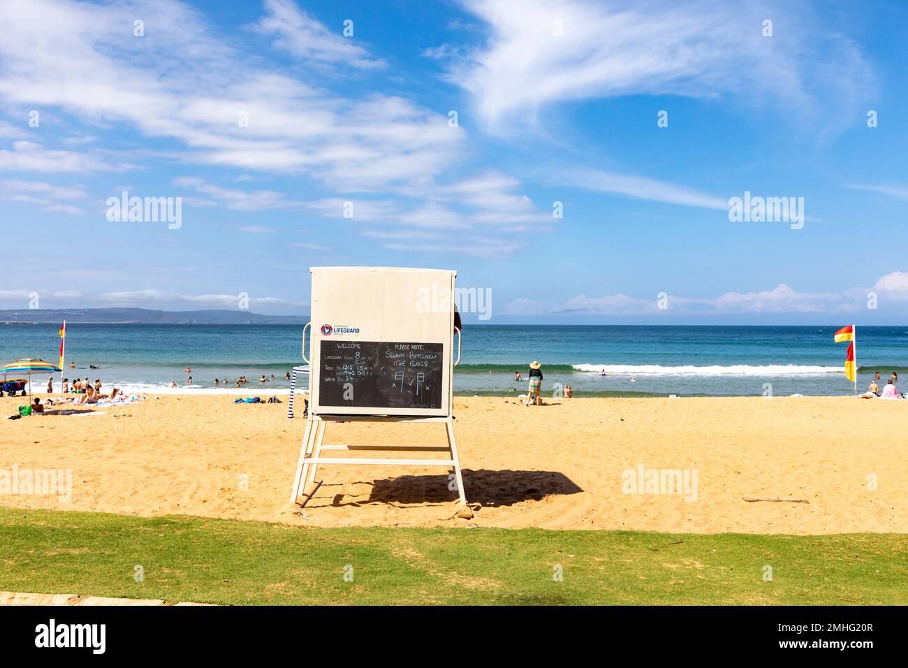 Australian lifeguard service surf rescue hut on palm Beach in Sydney ...