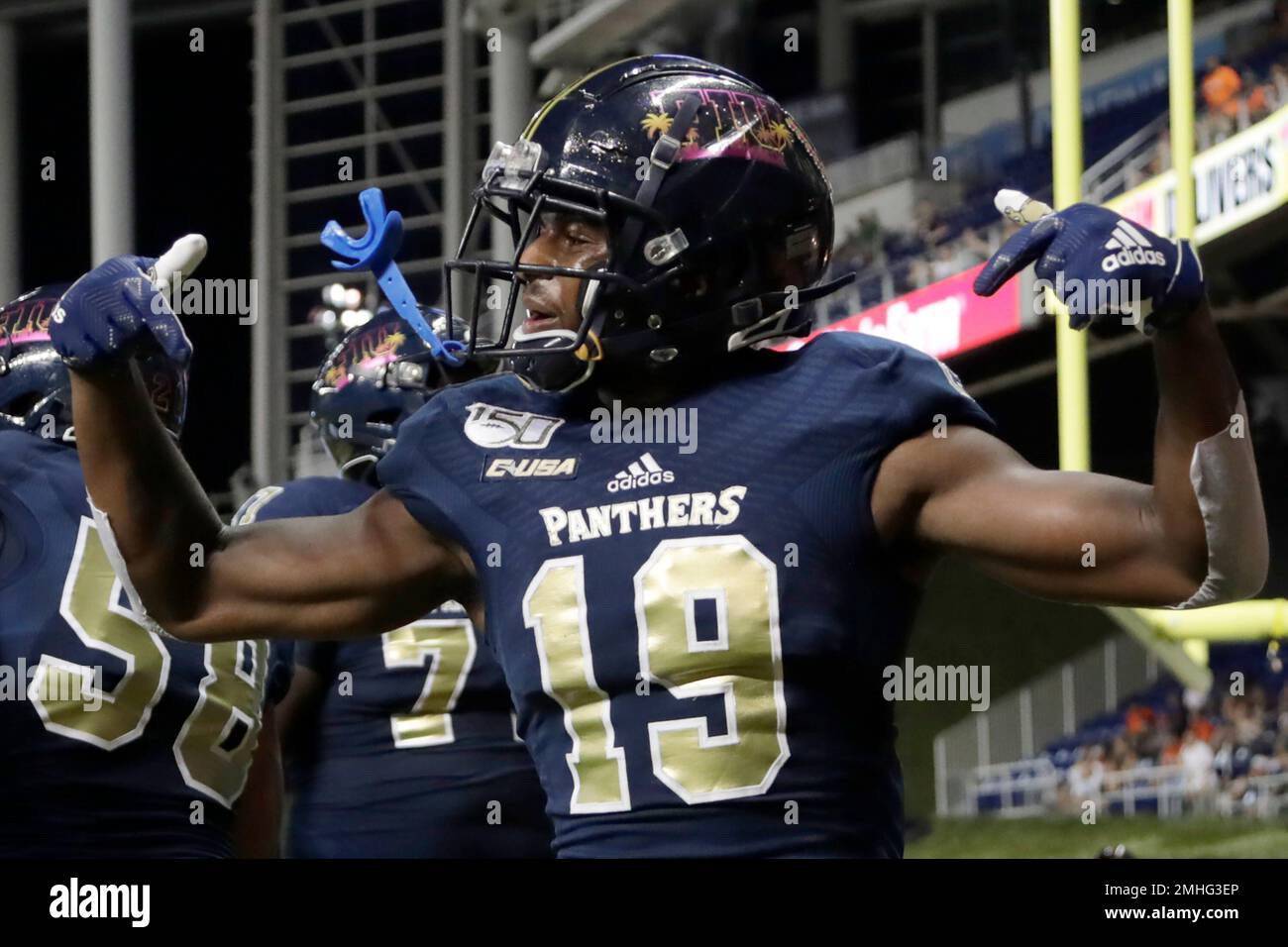 FIU wide receiver Shemar Thornton (19) celebrates after scoring a ...