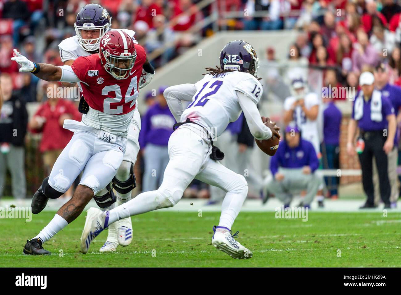 Alabama linebacker Terrell Lewis (24) pursues Western Carolina ...