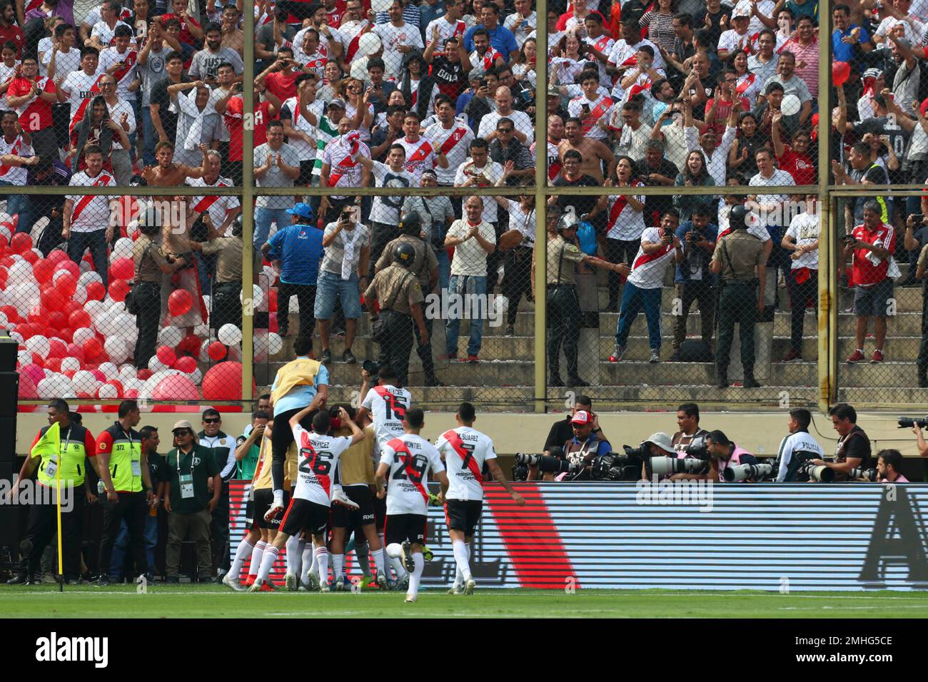 CORRECTS BYLINE - Players of Argentina's River Plate celebrate their ...