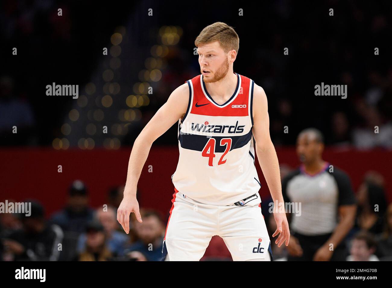 Washington Wizards forward Davis Bertans (42) stands on the court ...