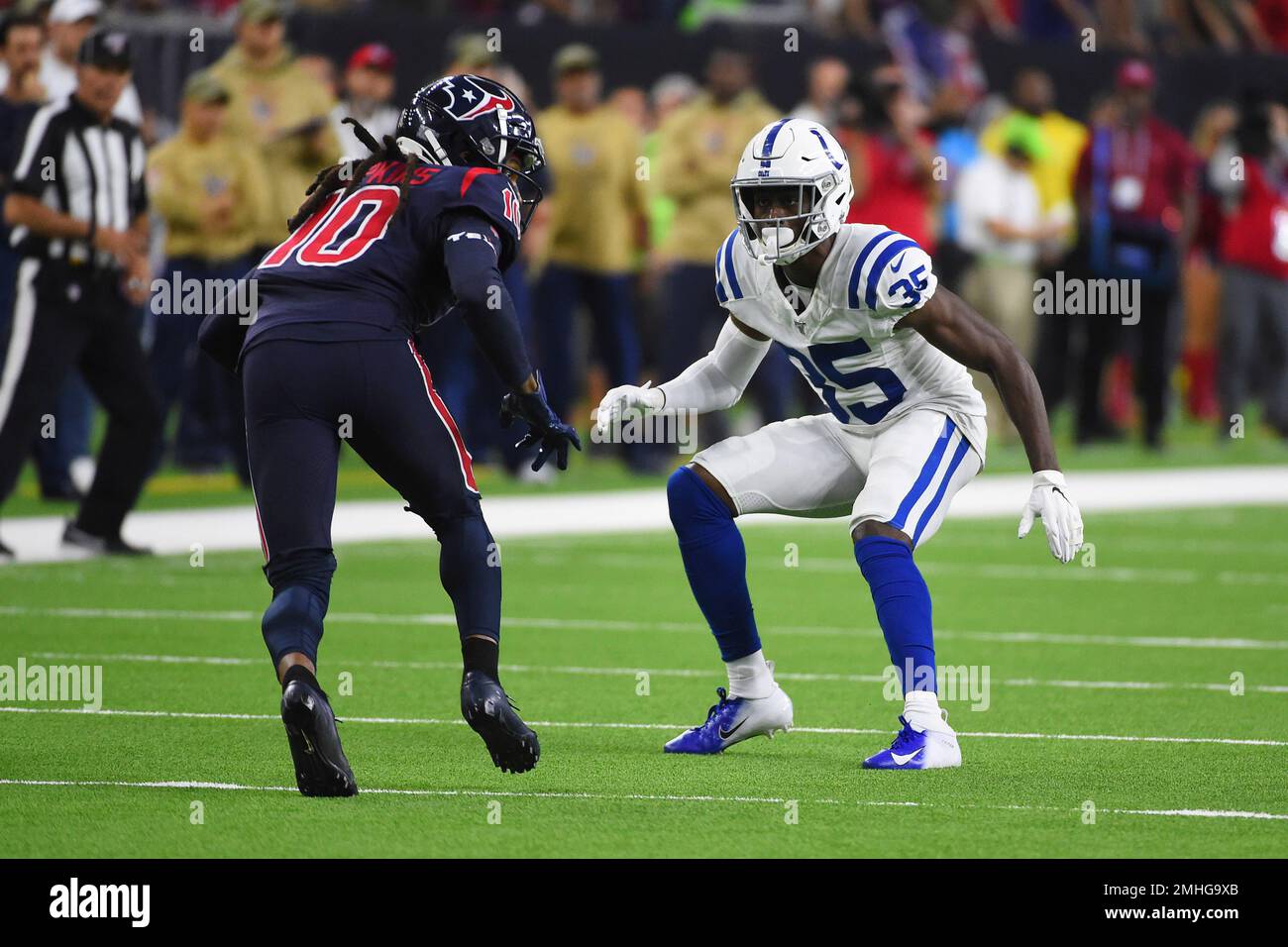 Houston Texans wide receiver DeAndre Hopkins (10) and Indianapolis Colts cornerback Pierre Desir ...