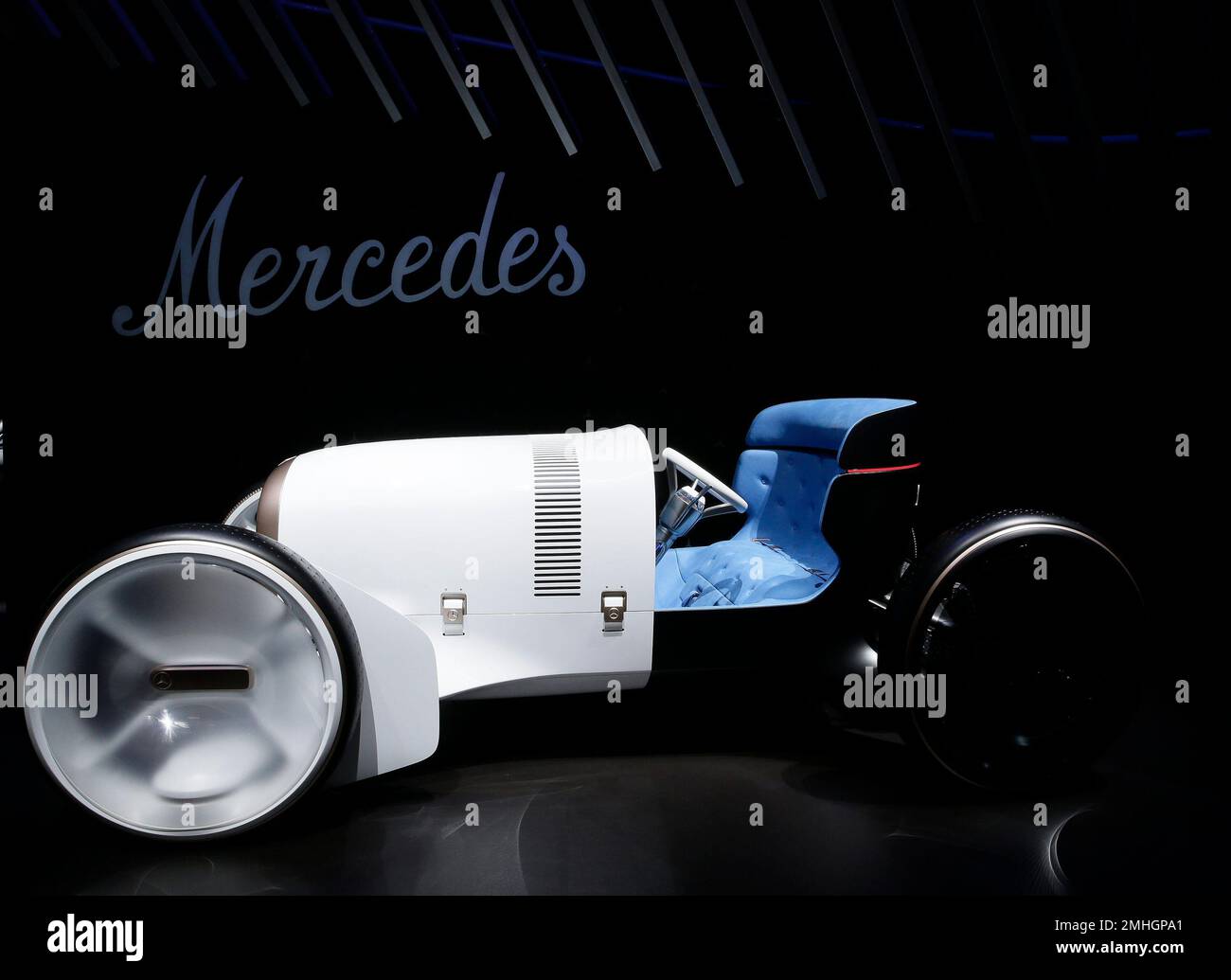 The Mercedes Simplex concept car, inspired on its original 1903 ...