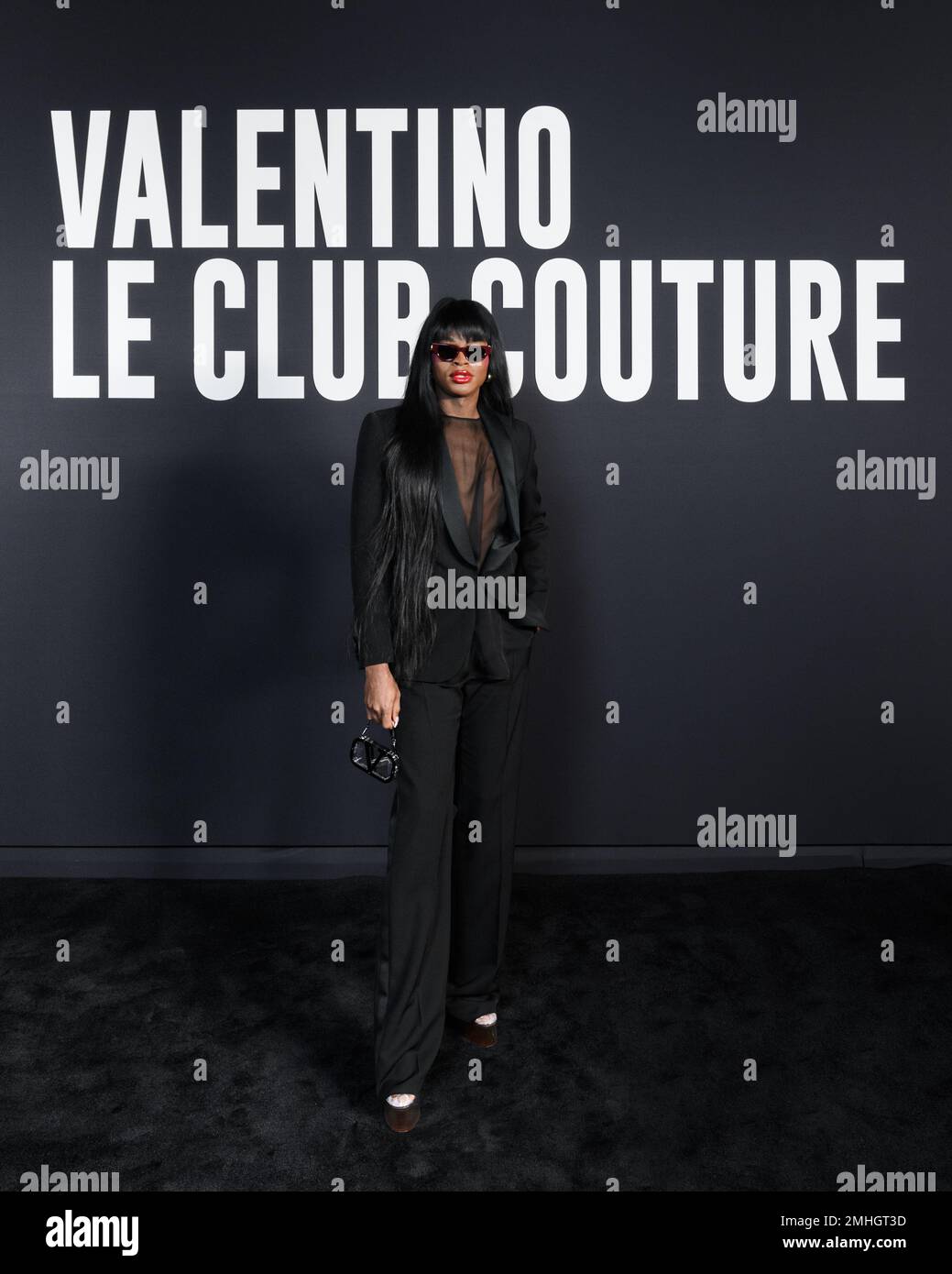 Symone Paris Haute Couture S/S 2023 Valentino Fashion Show ...