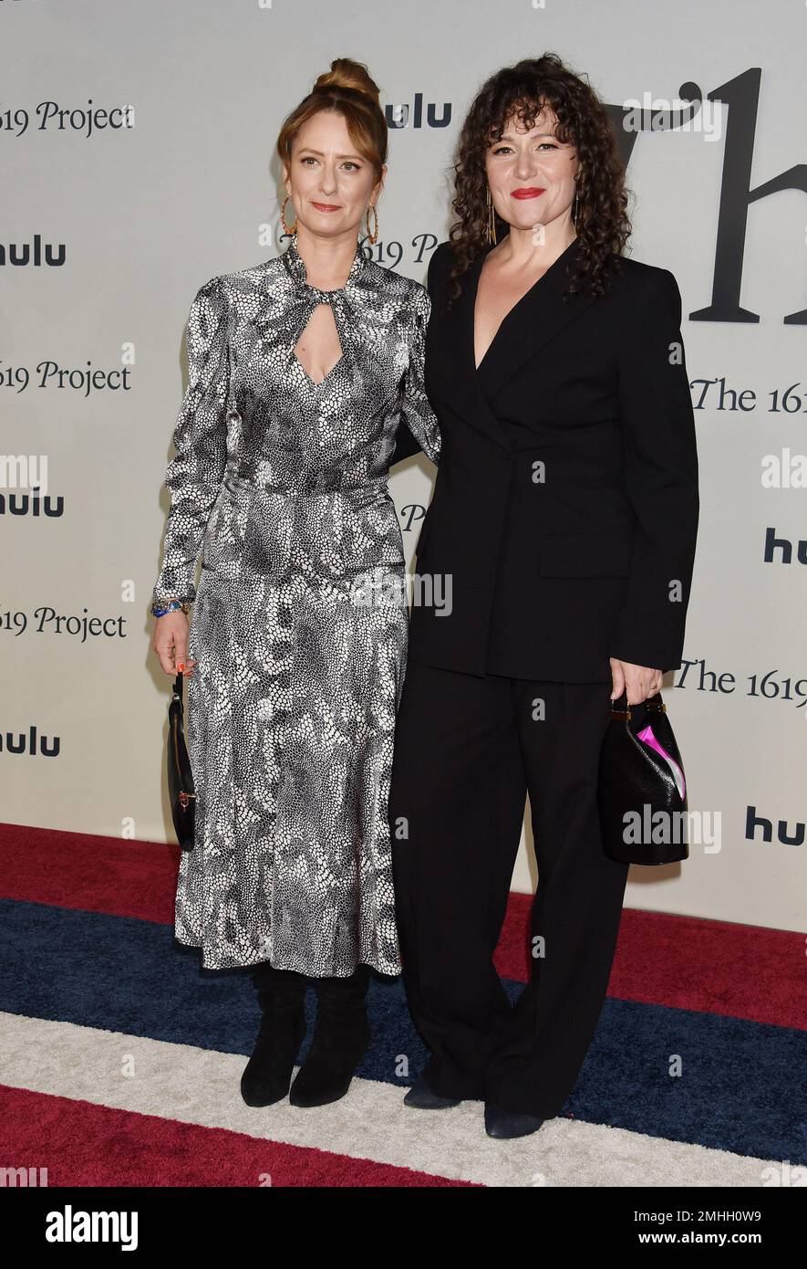 Los Angeles, USA. 26th Jan, 2023. Kathleen Lingo and Caitlin Roper ...