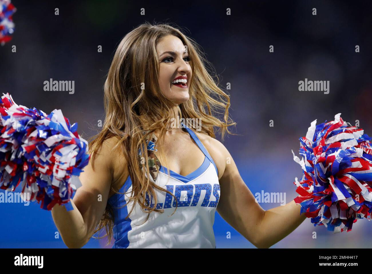 Detroit Lions cheerleaders perform during an NFL football game between ...