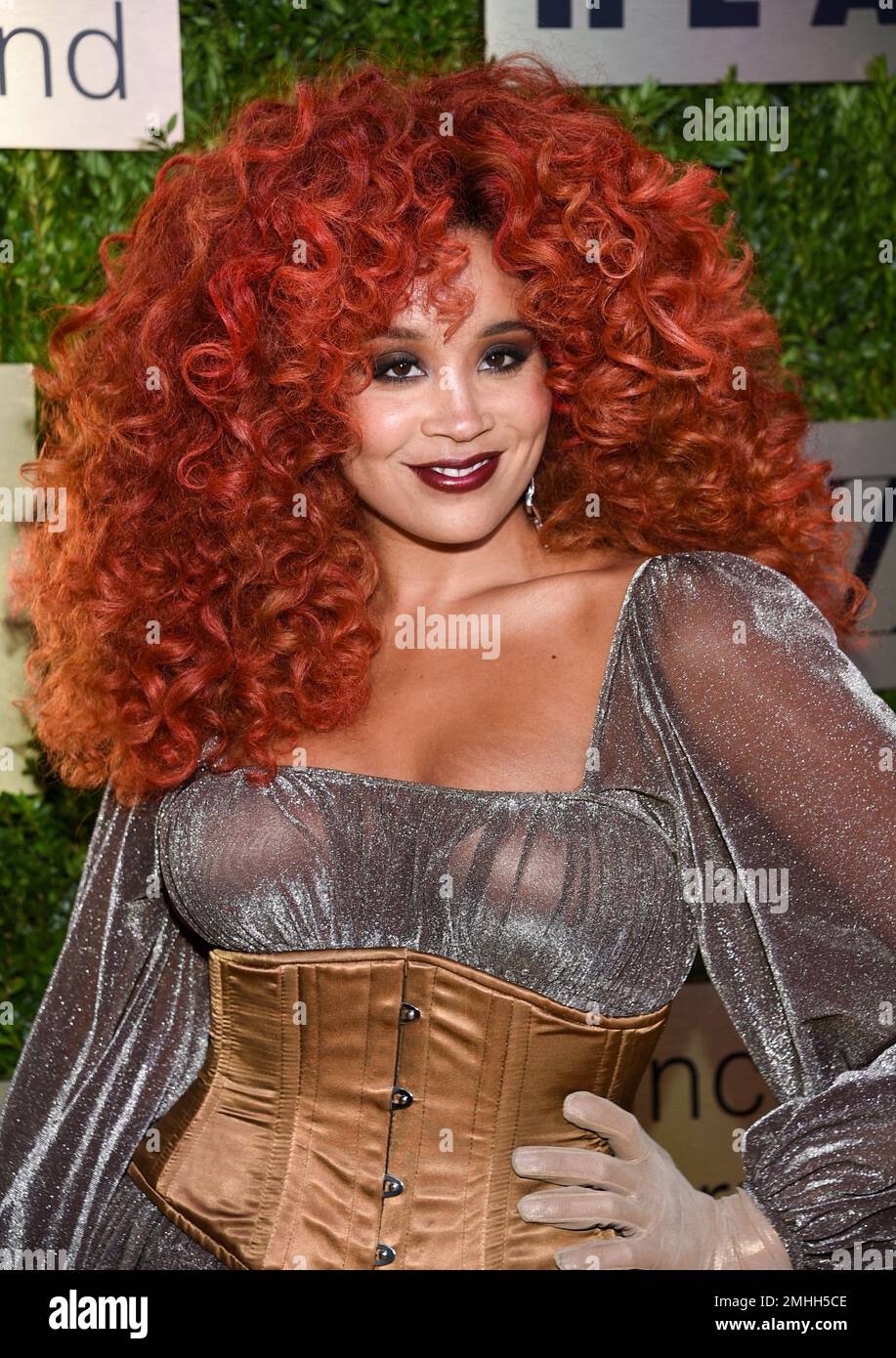 Singer Jillian Hervey arrives at The Lincoln Center Corporate Fund ...