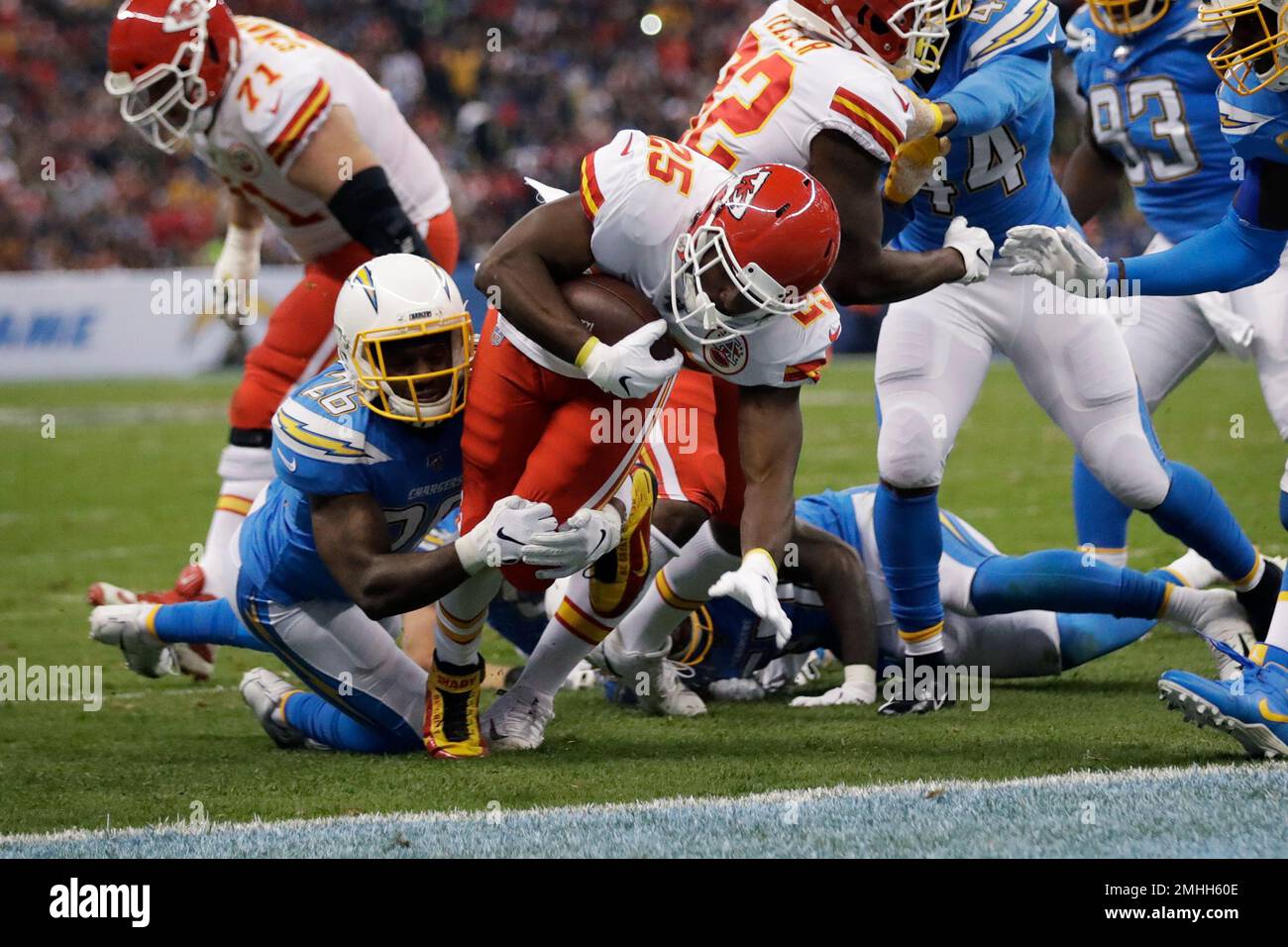 Kansas City Chiefs running back LeSean McCoy, center, scores a ...