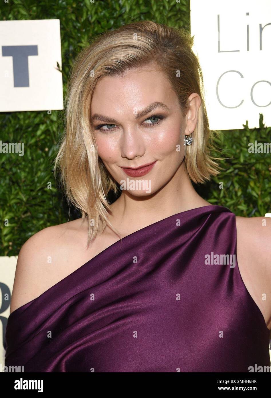 Model Karlie Kloss arrives at The Lincoln Center Corporate Fund Fashion ...