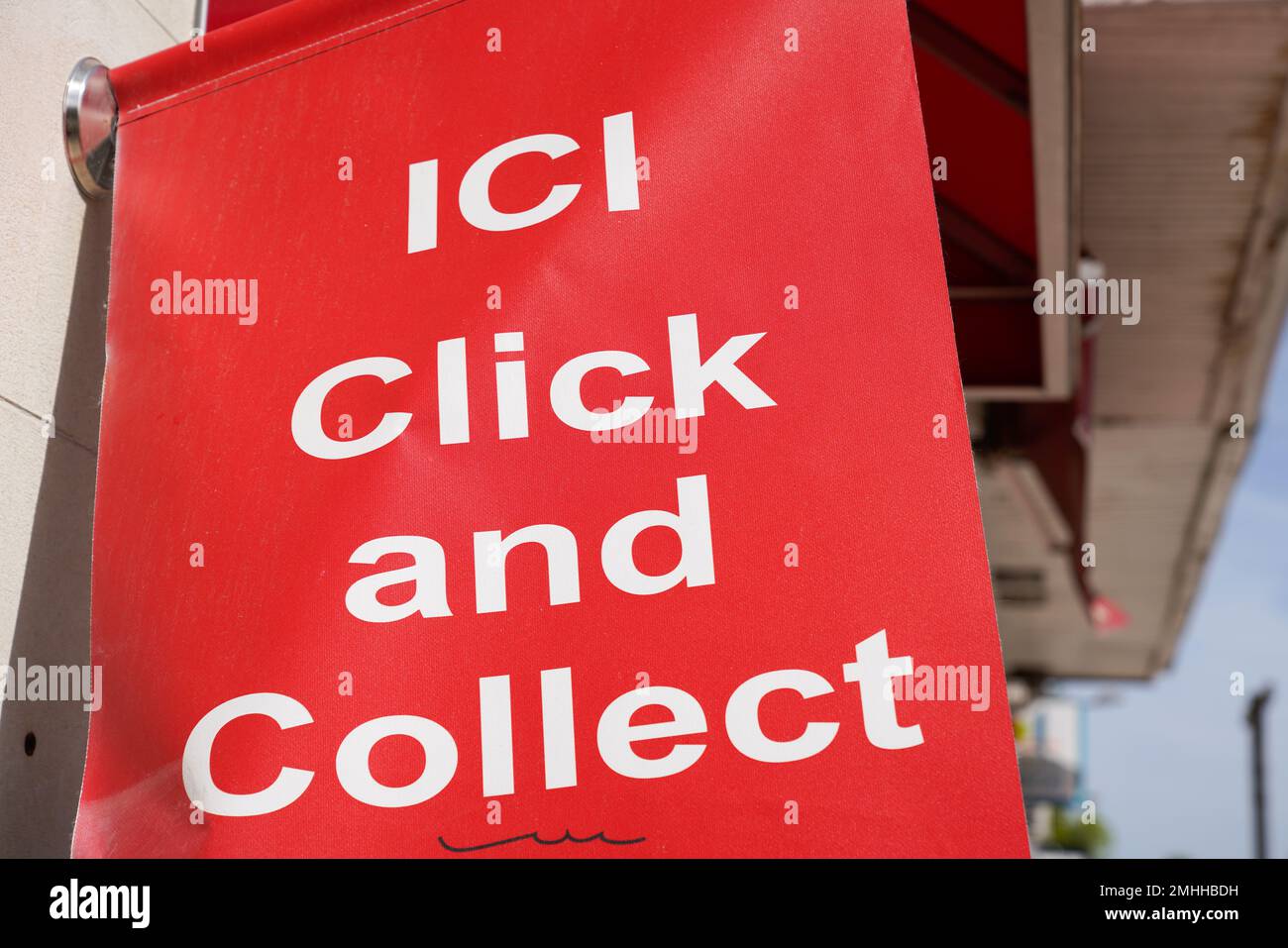 Click and collect concept hi-res stock photography and images - Alamy
