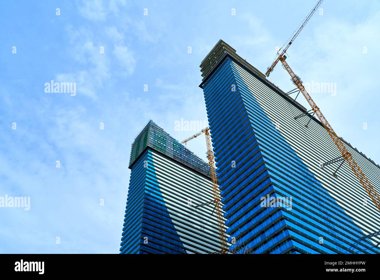 Completion of a two-story multi-story building Stock Photo - Alamy