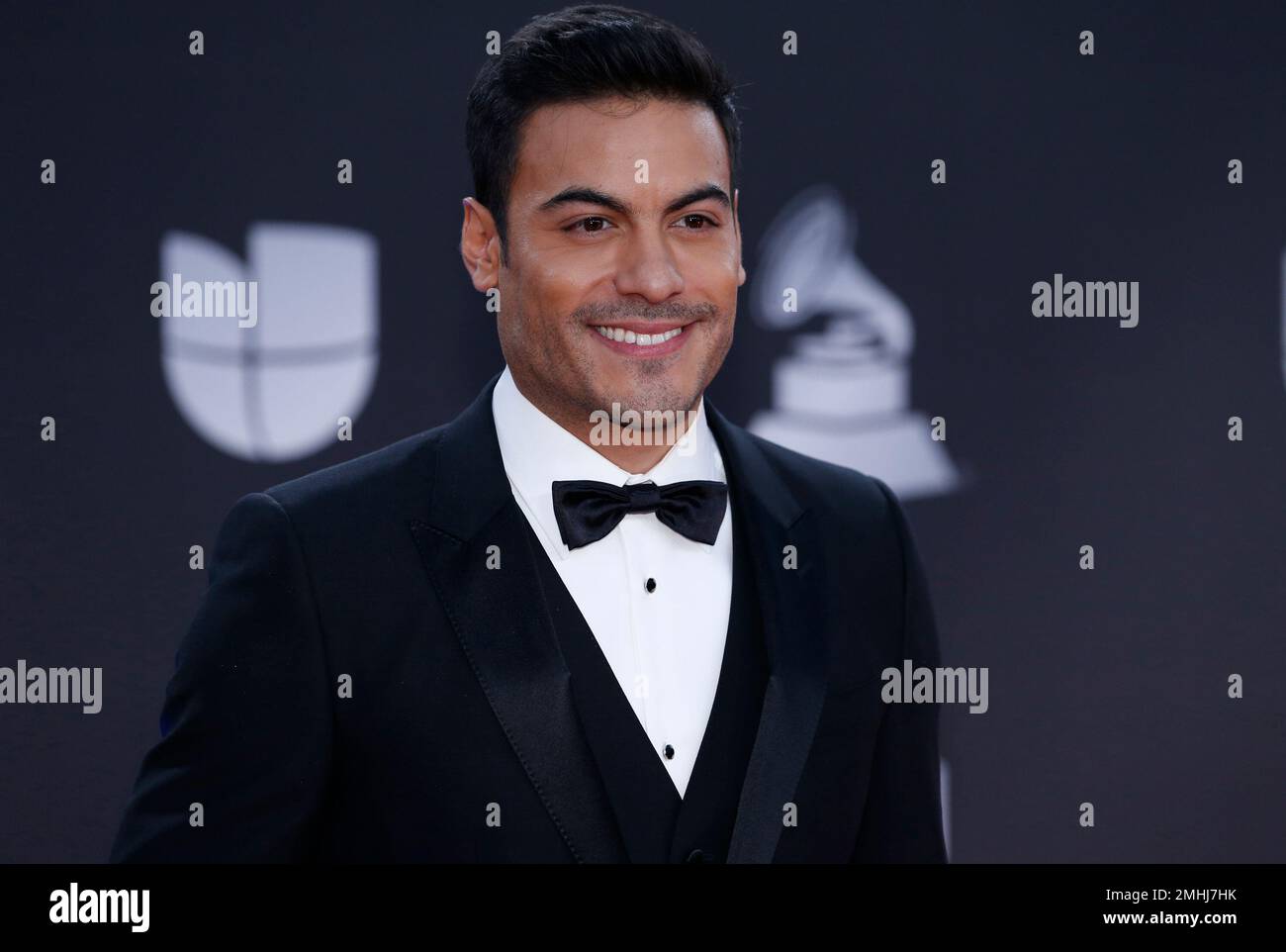 Carlos Rivera arrives at the 20th Latin Grammy Awards on Thursday, Nov ...