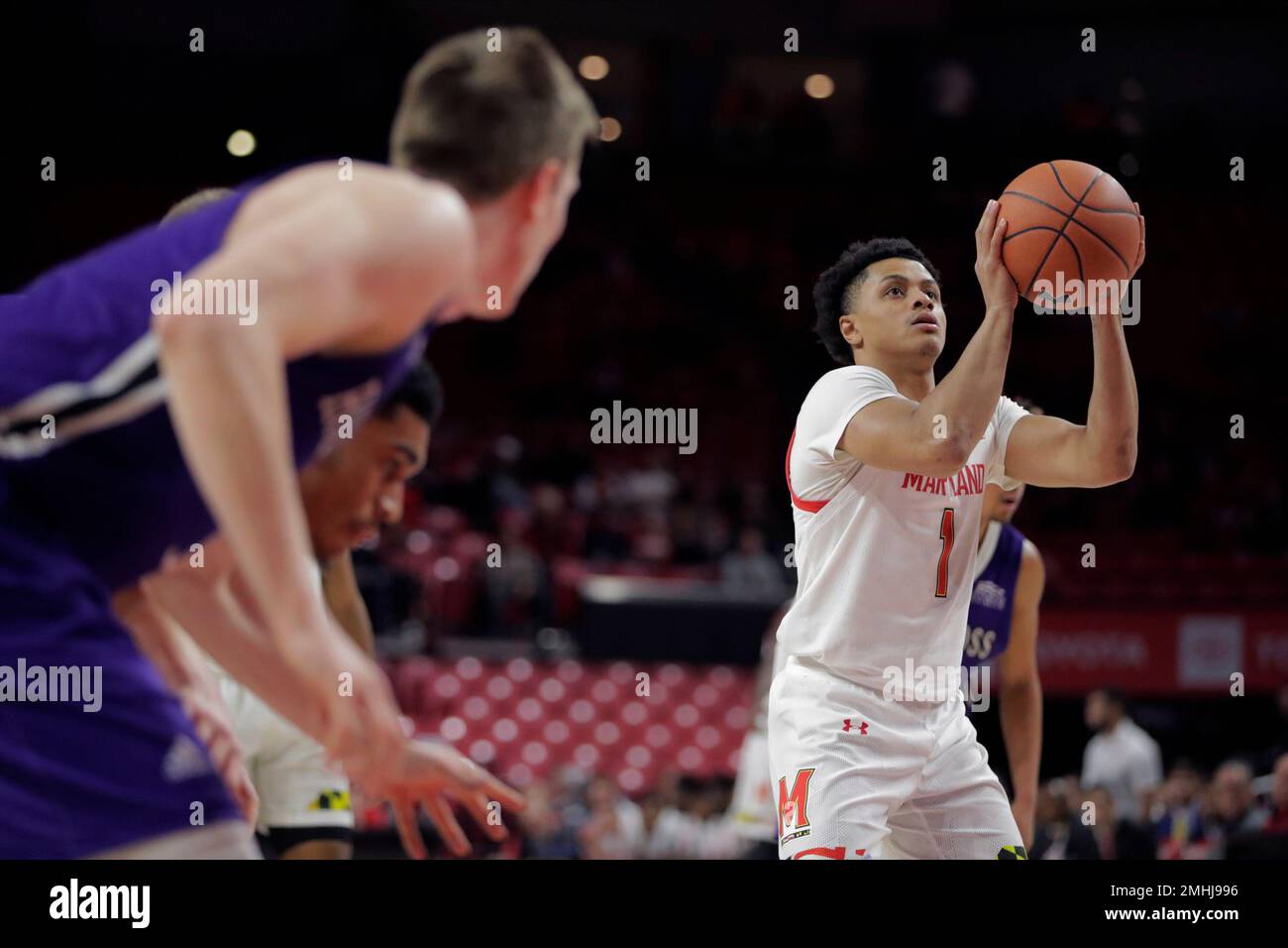 Maryland guard Anthony Cowan Jr. (1) shoots a free throw against the ...