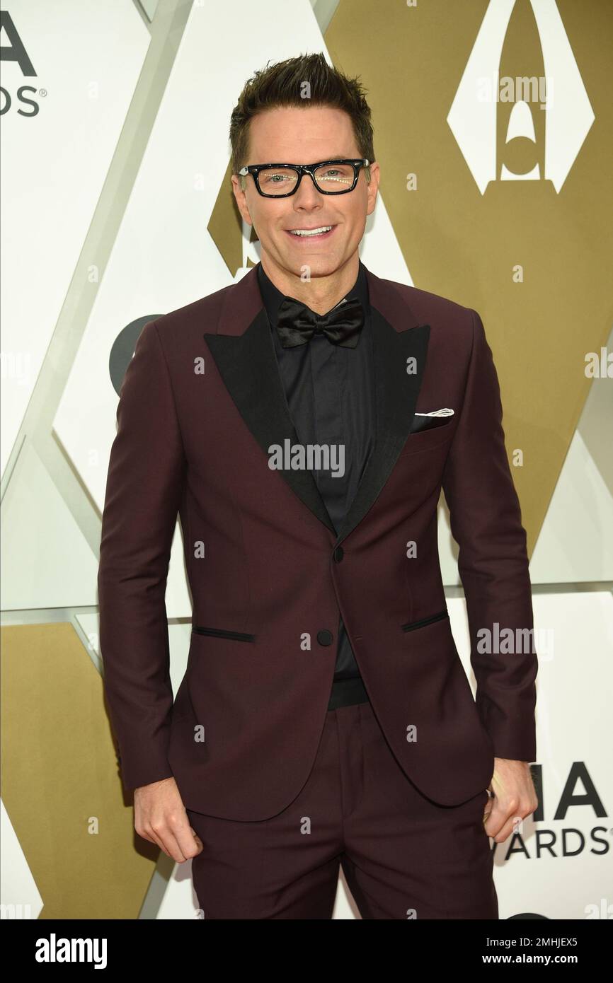 Bobby Bones arrives at the 53rd annual CMA Awards at Bridgestone Arena ...