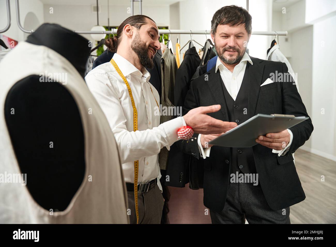 Customer documentation hi-res stock photography and images - Alamy