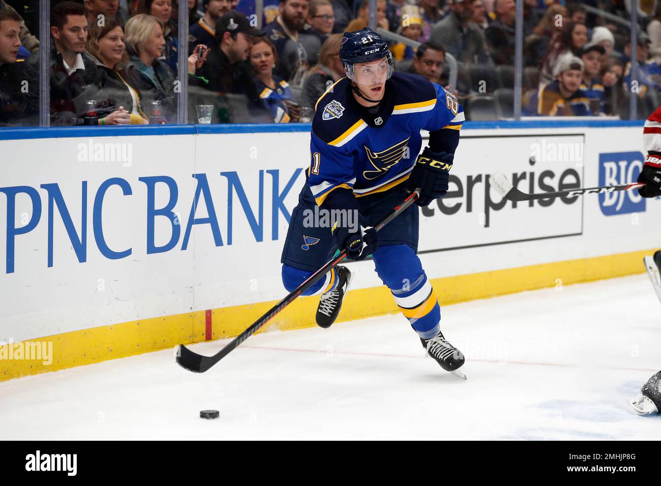 St. Louis Blues' Tyler Bozak handles the puck during the second period ...
