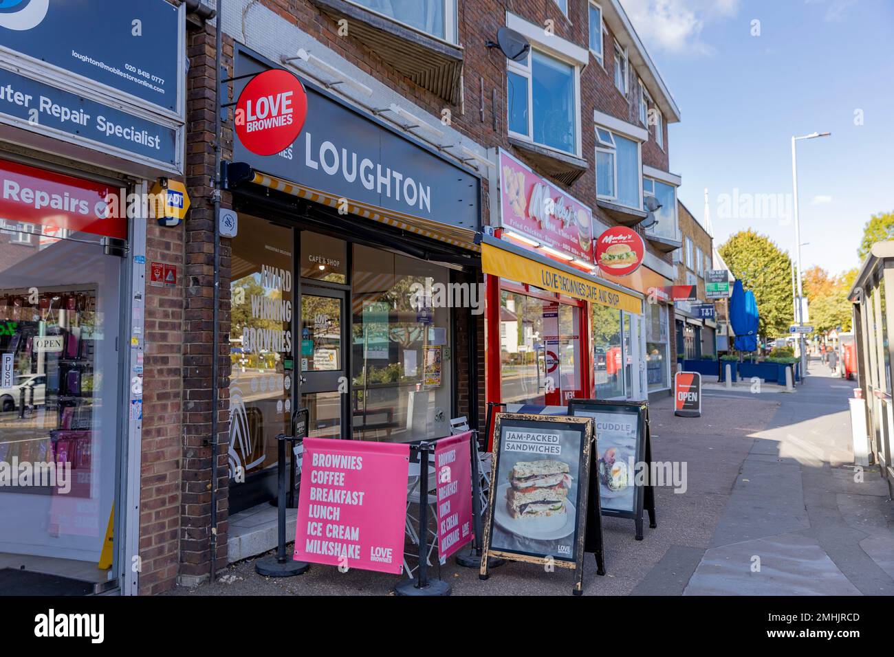Loughton high street hi-res stock photography and images - Alamy