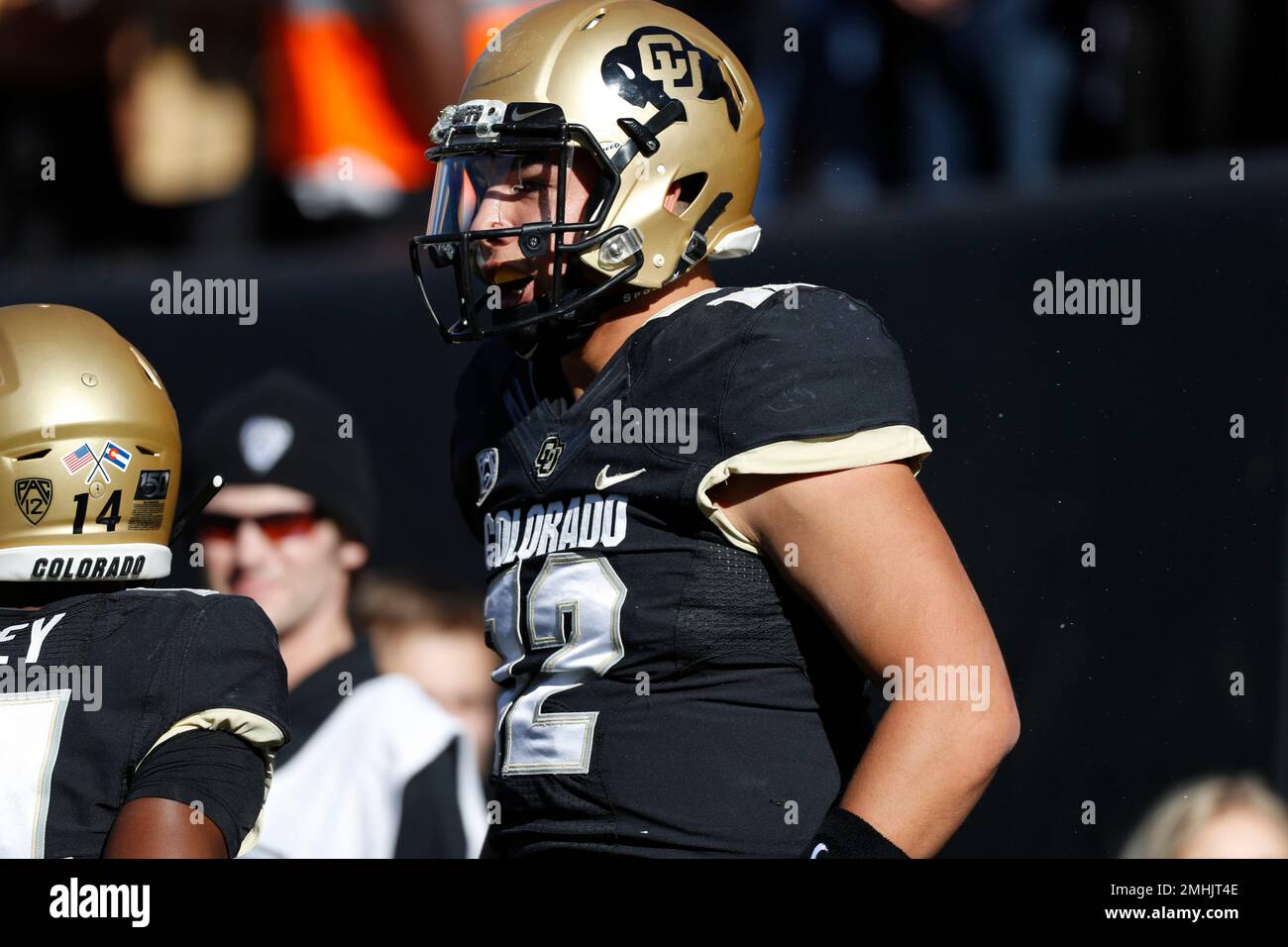Colorado Buffaloes quarterback Steven Montez (12) in the first half of ...