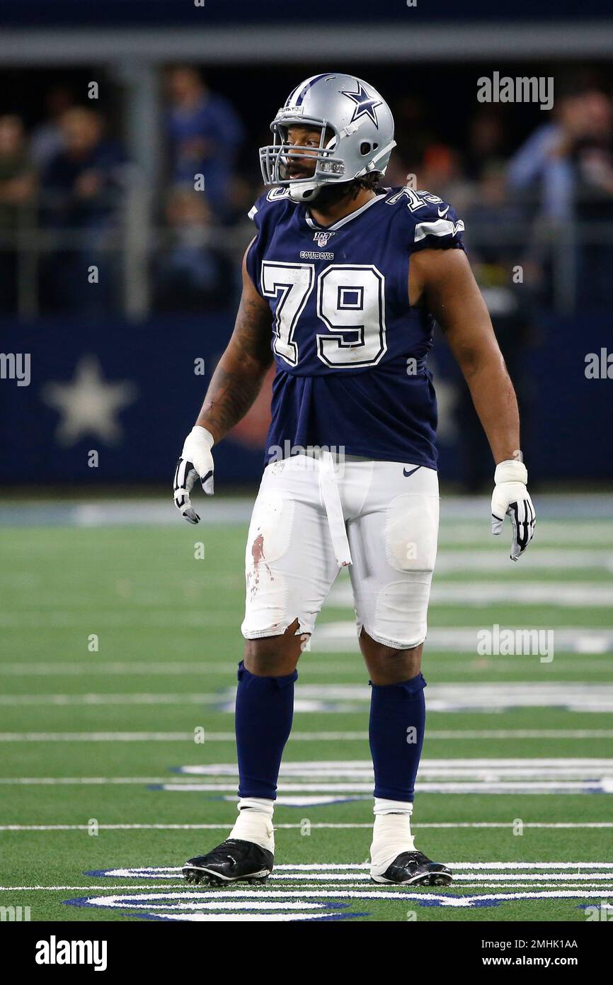 Dallas Cowboys defensive end Michael Bennett (79) looks on against the ...