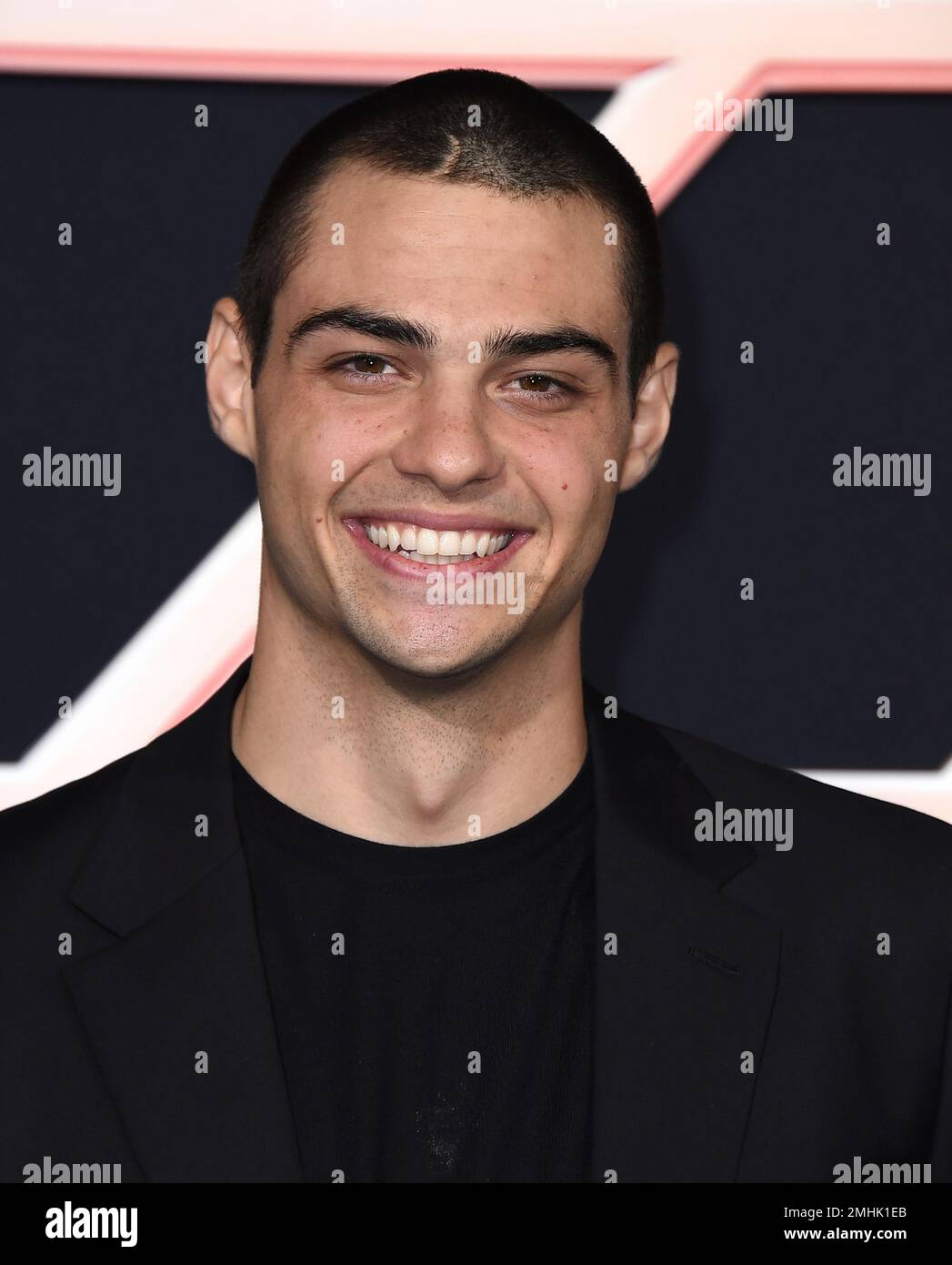 Noah Centineo arrives at the Los Angeles premiere of "Charlie's Angels ...
