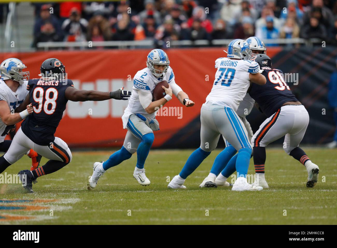 Detroit Lions quarterback Jeff Driskel (2) runs the ball against the ...