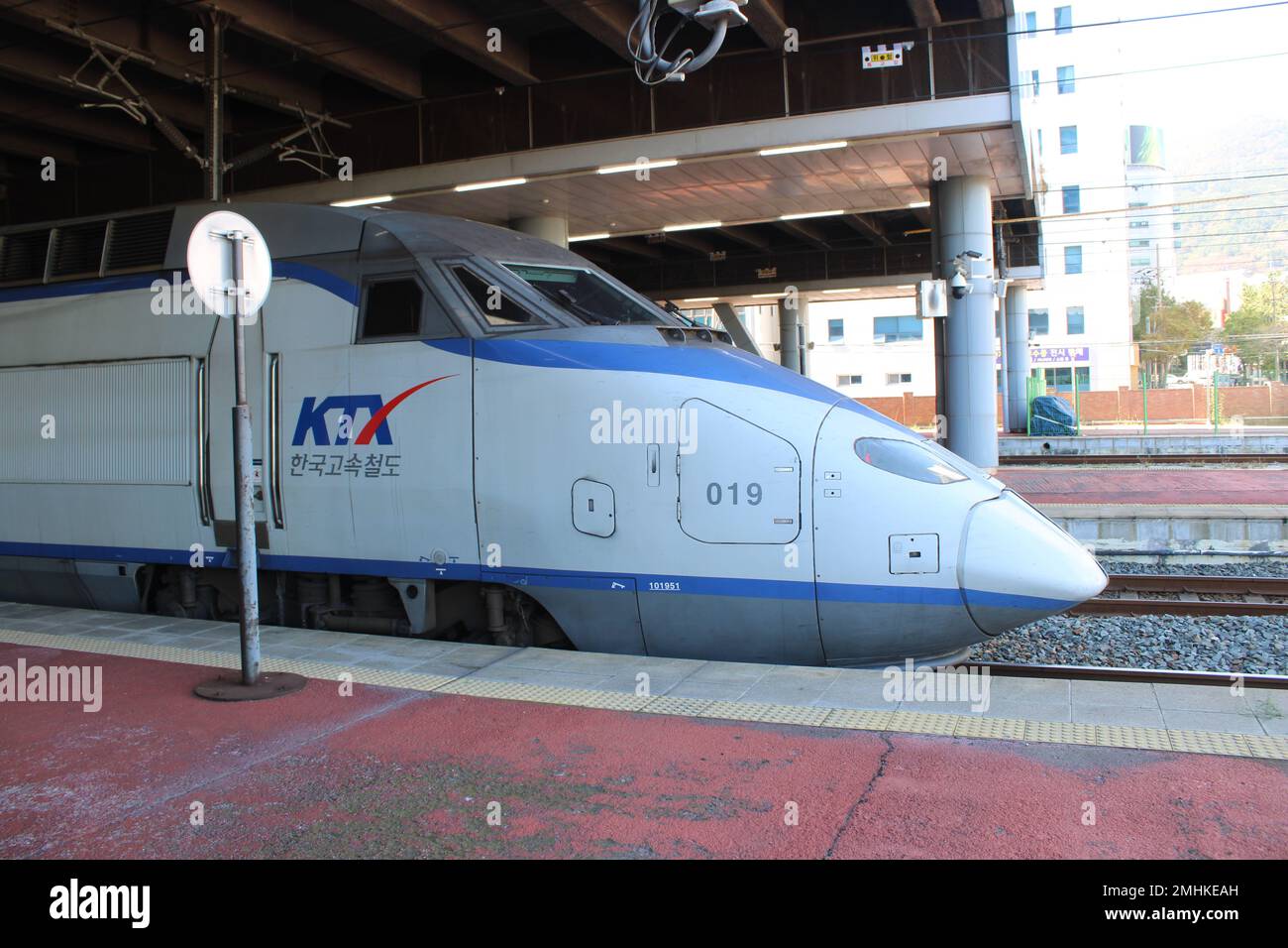 KTX high-speed passenger locomotive in Busan Station, Busan, Korea Stock Photo - Alamy