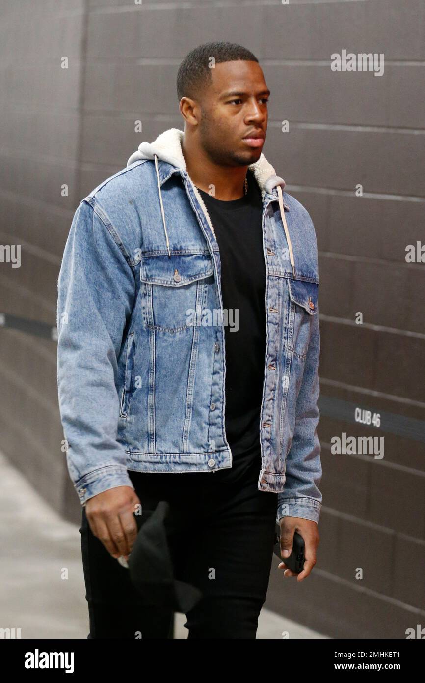 Cleveland Browns running back Nick Chubb arrives before an NFL football ...