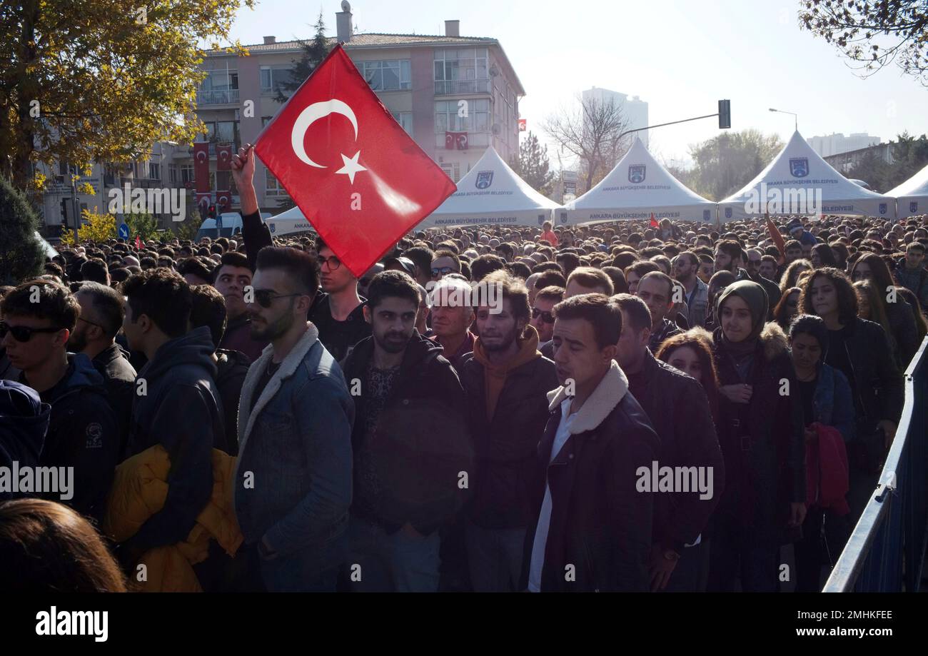 People arrive to commemorate Mustafa Kemal Ataturk on the 81st ...