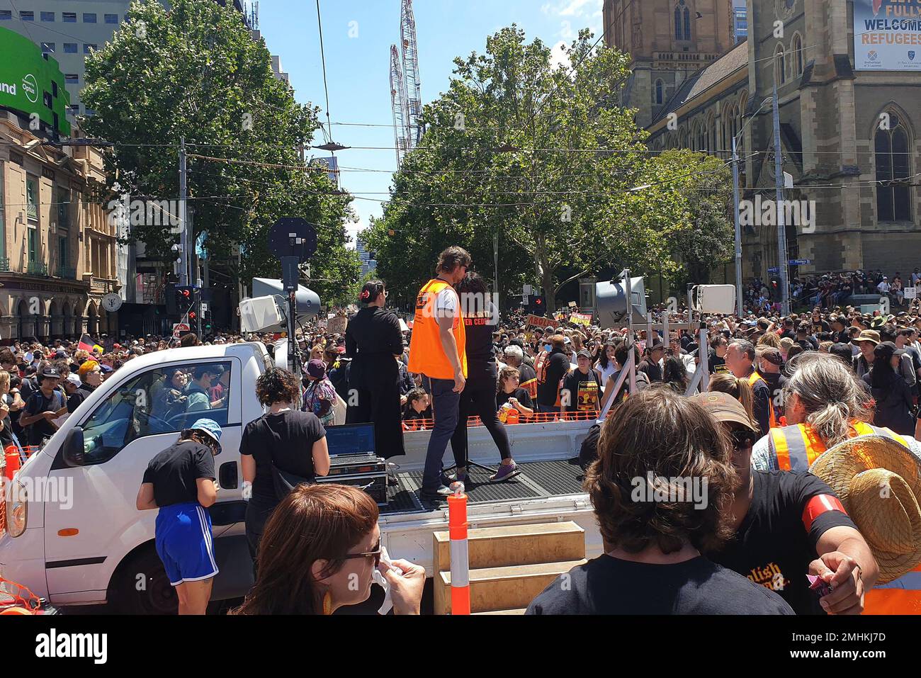 Melbourne, Australia. 26th Jan, 2023. A large number of people take ...