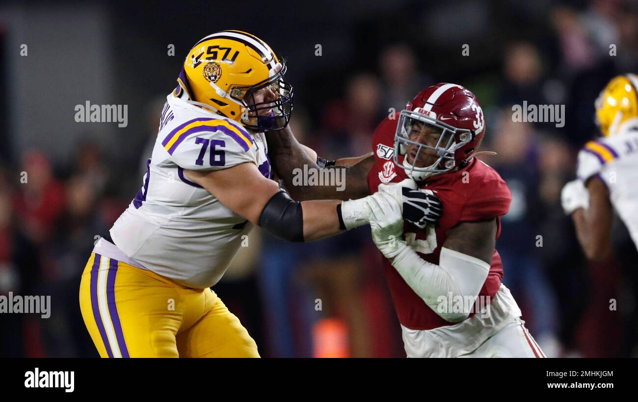 Alabama linebacker Anfernee Jennings (33) works against LSU offensive ...