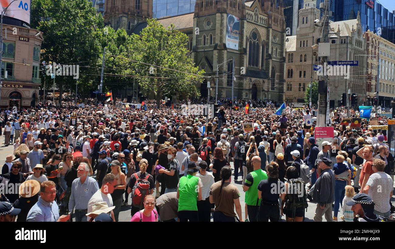 Melbourne, Australia. 26th Jan, 2023. A large number of people take ...