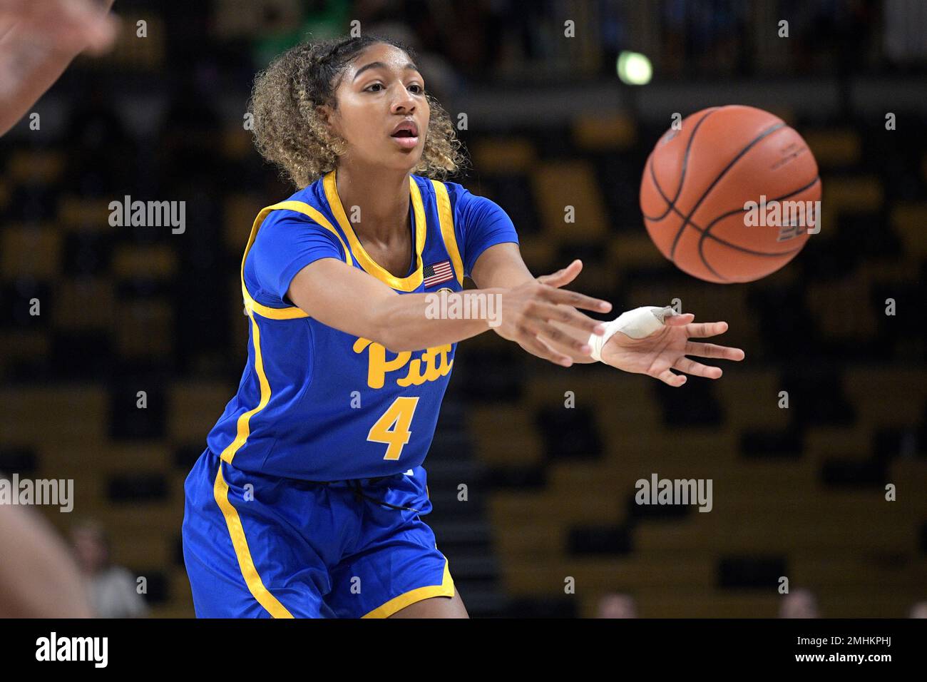 Pittsburgh guard Emy Hayford (4) passes the ball during the second half ...