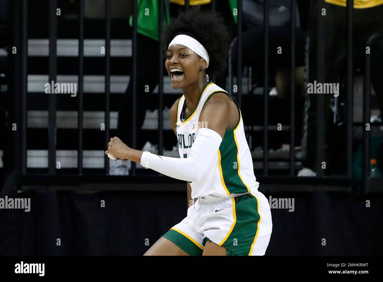 Baylor forward NaLyssa Smith (1) celebrates after sinking a basket in ...