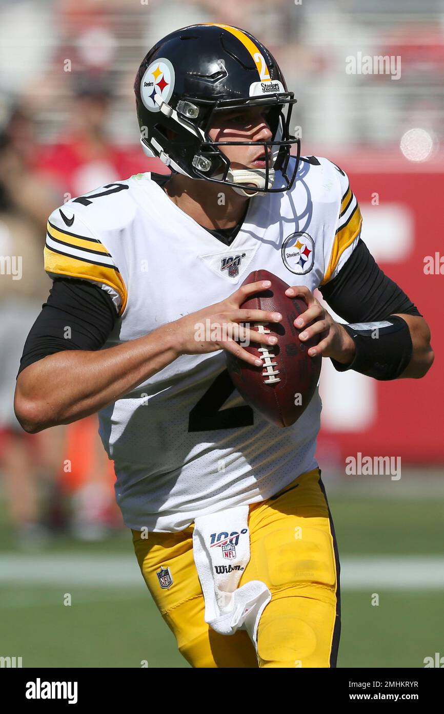 Pittsburgh Steelers quarterback Mason Rudolph looks to pass during a ...