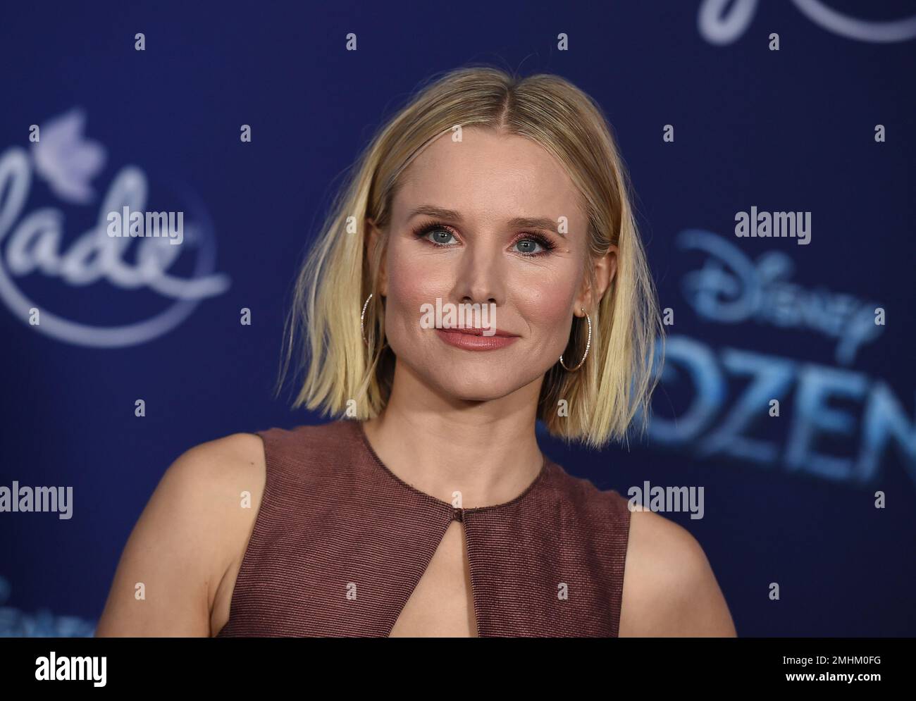 Kristen Bell arrives at the world premiere of "Frozen 2" at the Dolby ...