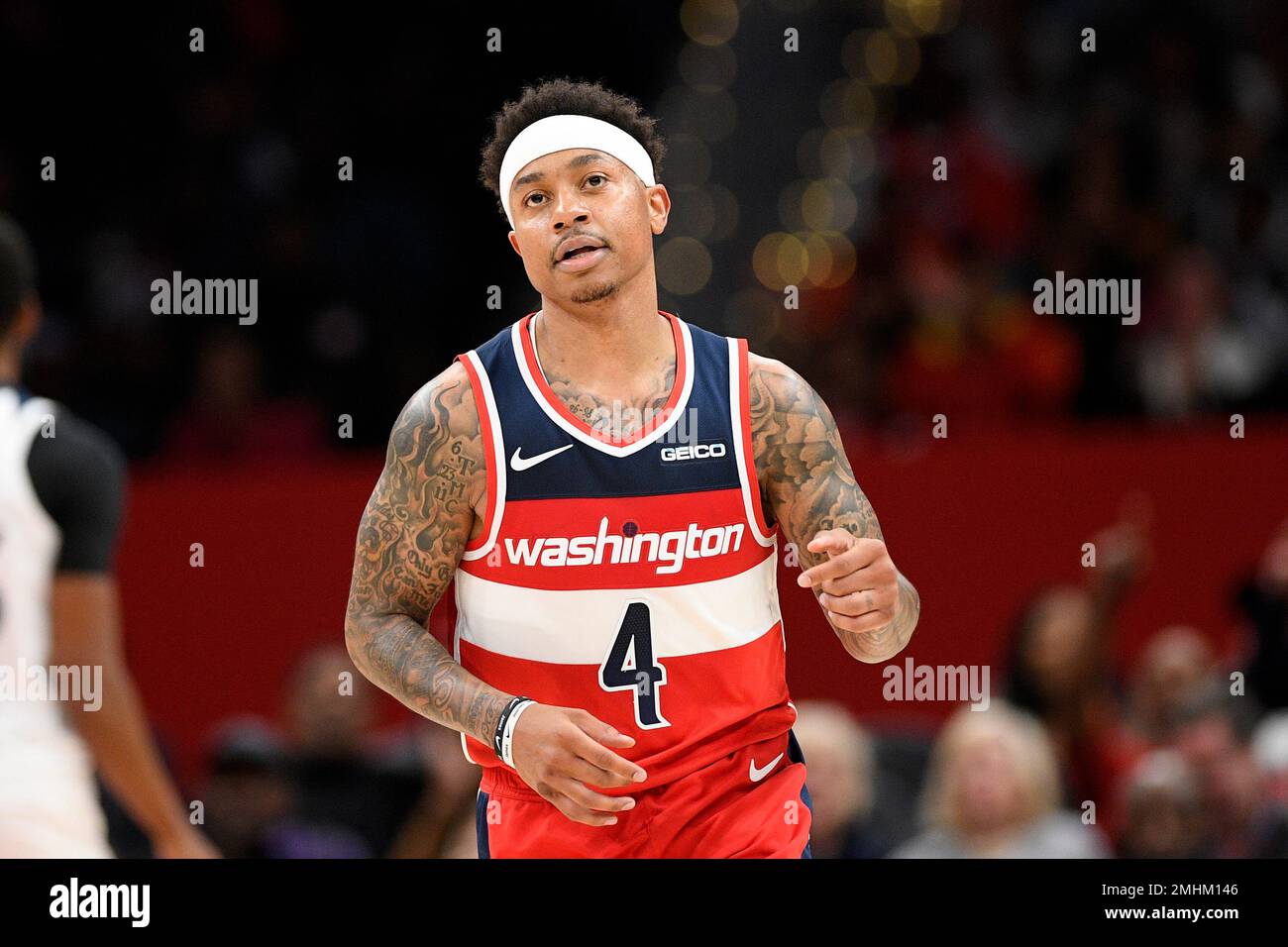 Washington Wizards guard Isaiah Thomas (4) runs on the court during the ...
