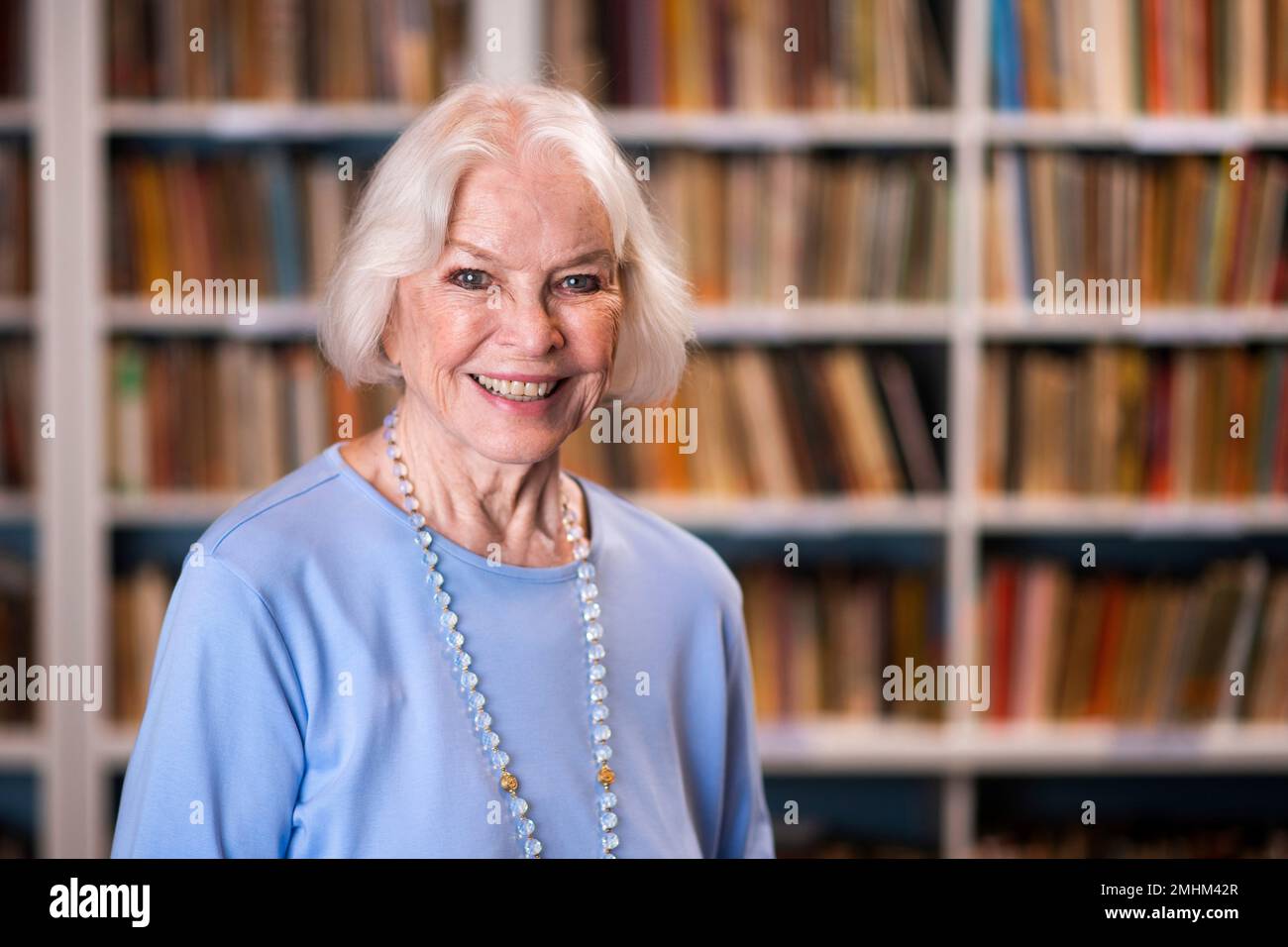 Ellen Burstyn poses for a portrait in the Paul Newman Library of the ...