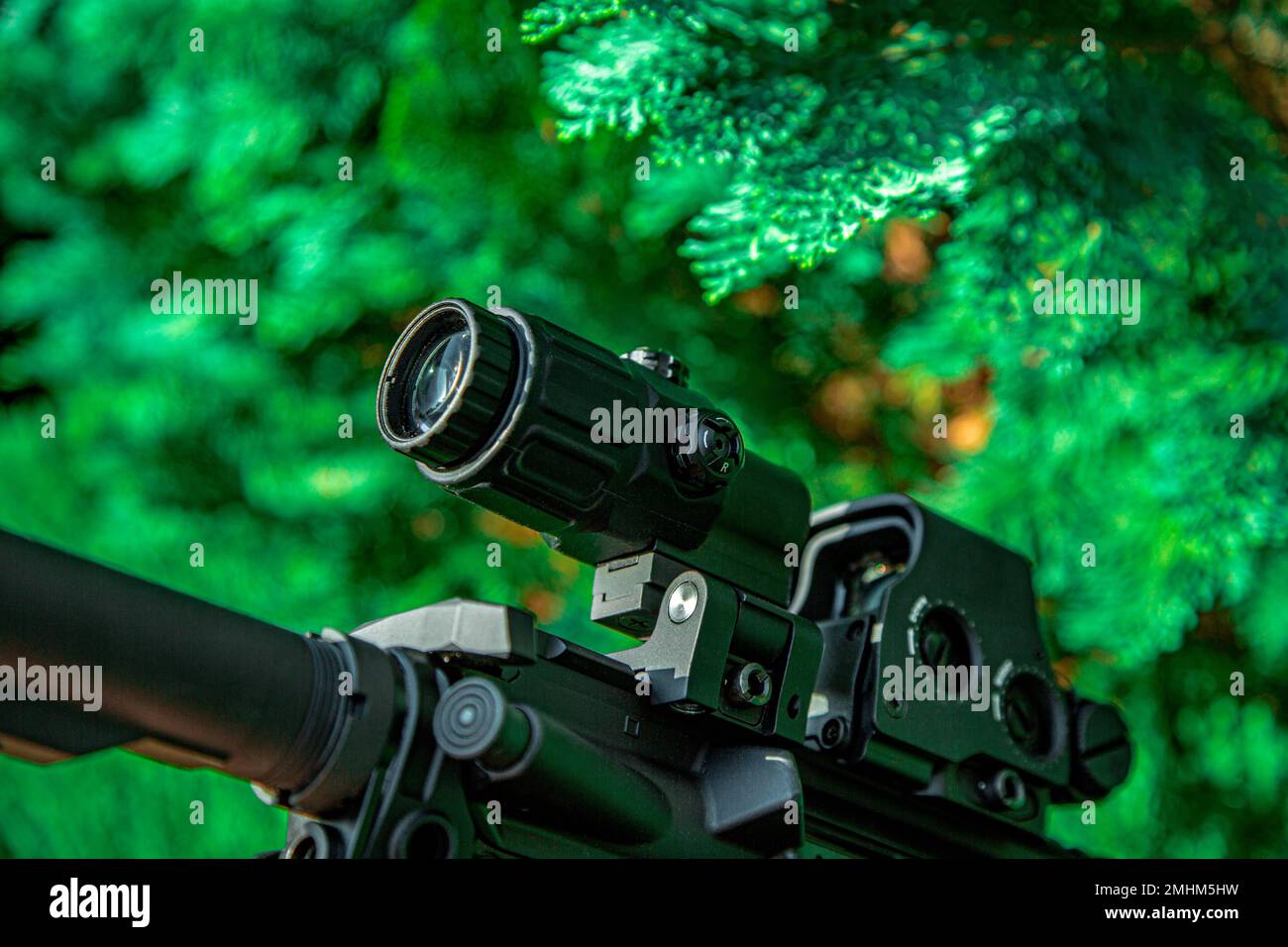 Modern automatic rifle. Weapons for police, special forces and the army ...