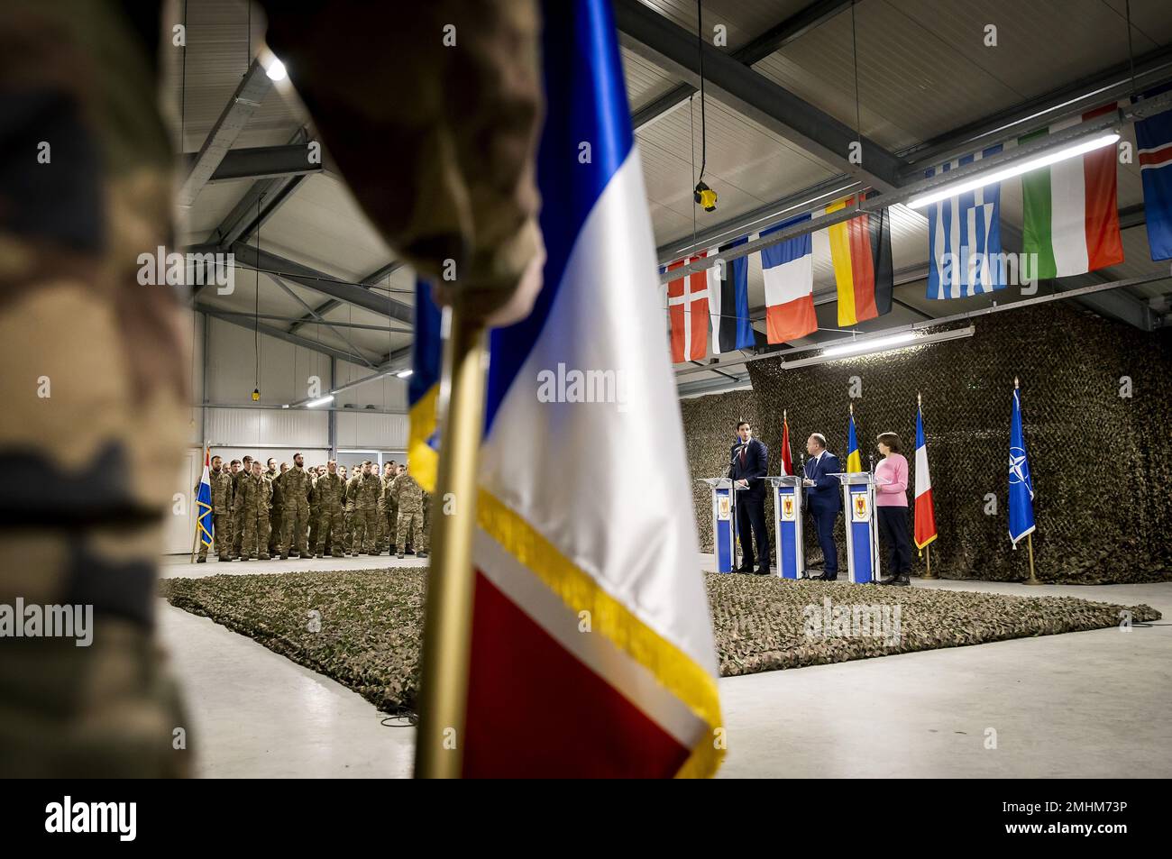 Vliegtuigbasis hi-res stock photography and images - Alamy