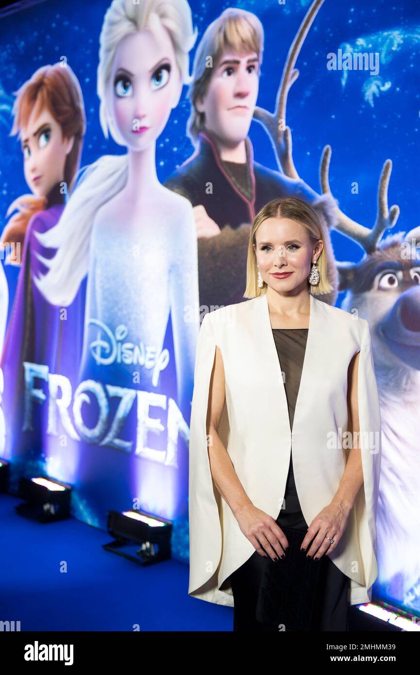Actress Kristen Bell poses during the "Frozen 2" photo call on Monday ...