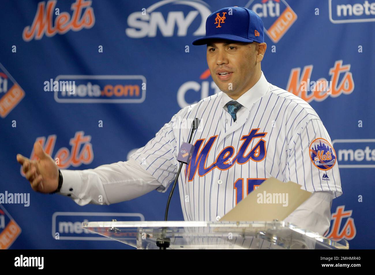The new New York Mets manager, Carlos Beltran, speaks during a baseball ...